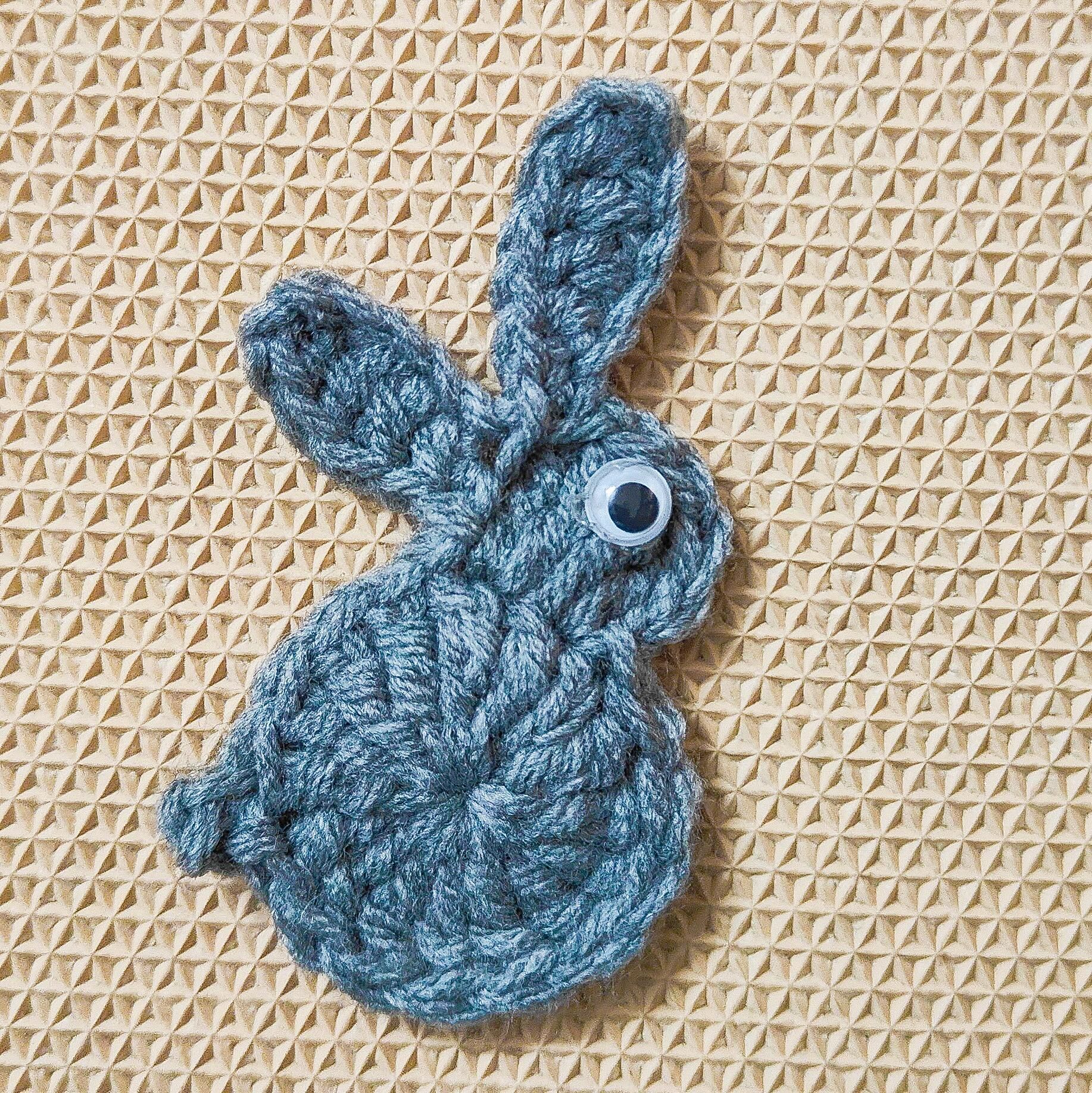 How to Crochet Easter Bunny Applique : 4 Steps (with Pictures ...