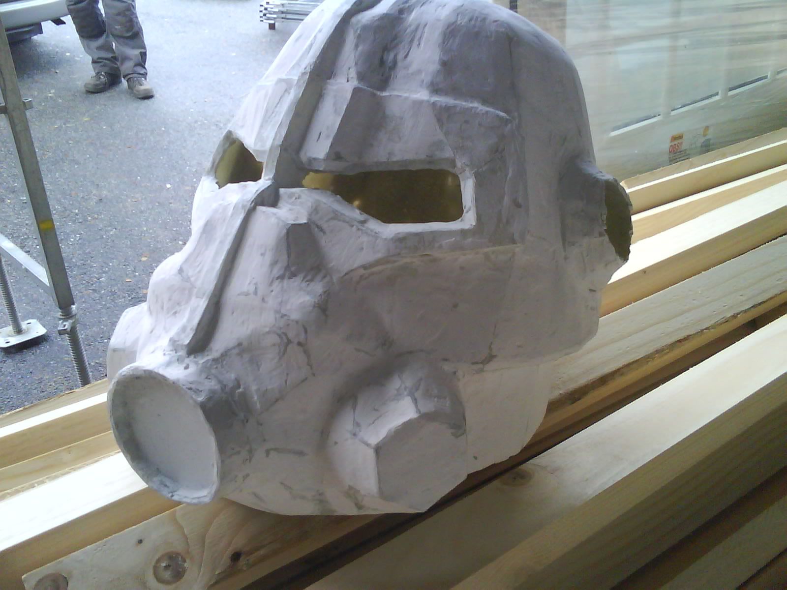 How to Make Your Own Fallout 3 Helmet Prop! : 8 Steps - Instructables