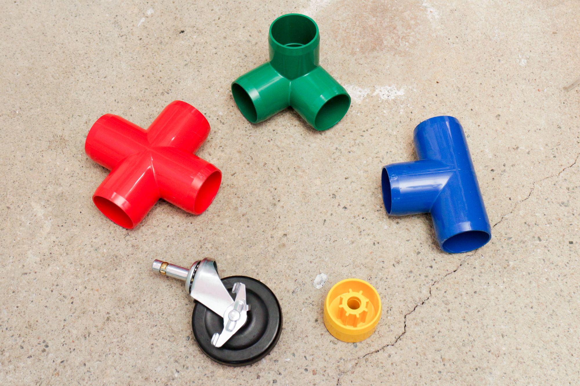 IKEA KALLAX and PVC Workbench : 8 Steps (with Pictures) - Instructables