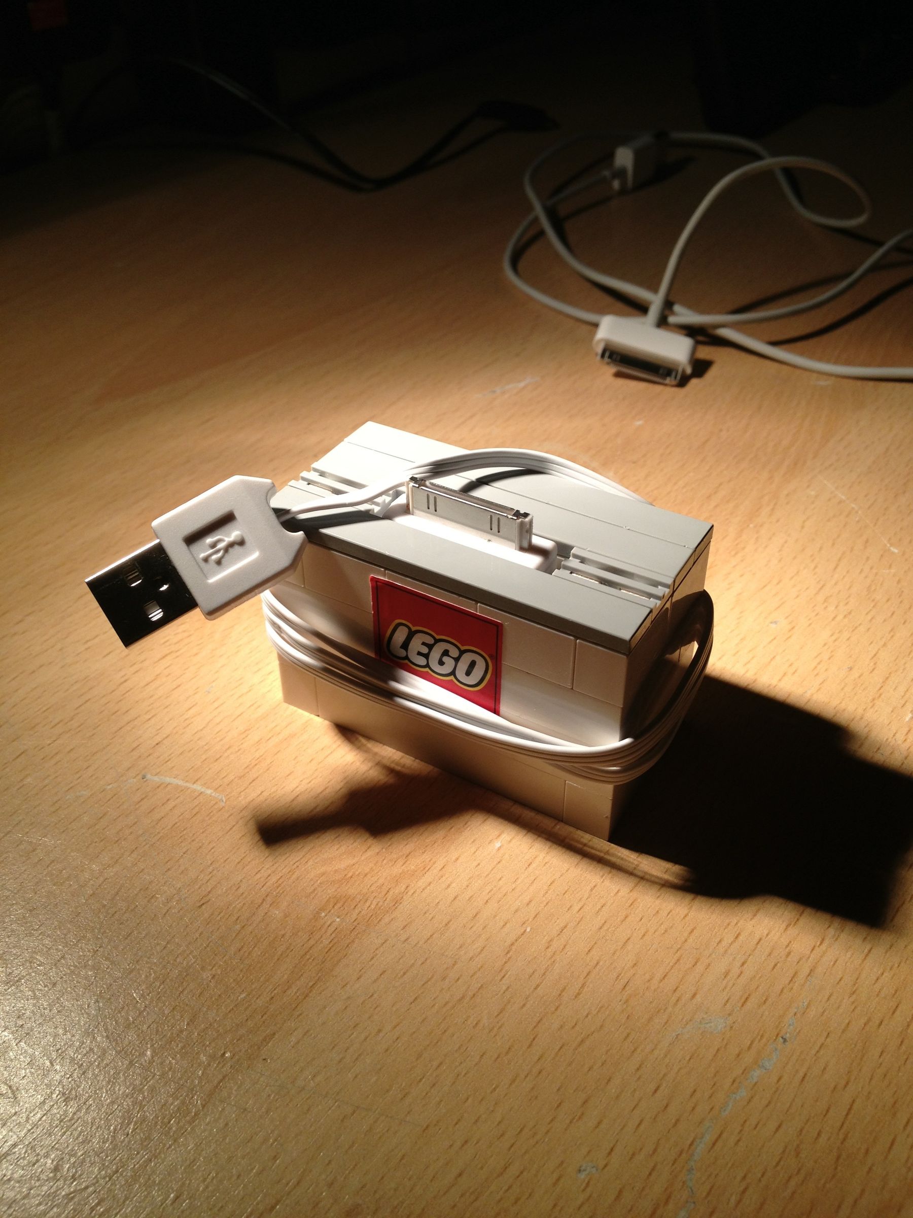 Lego Charging Dock : 6 Steps - Instructables