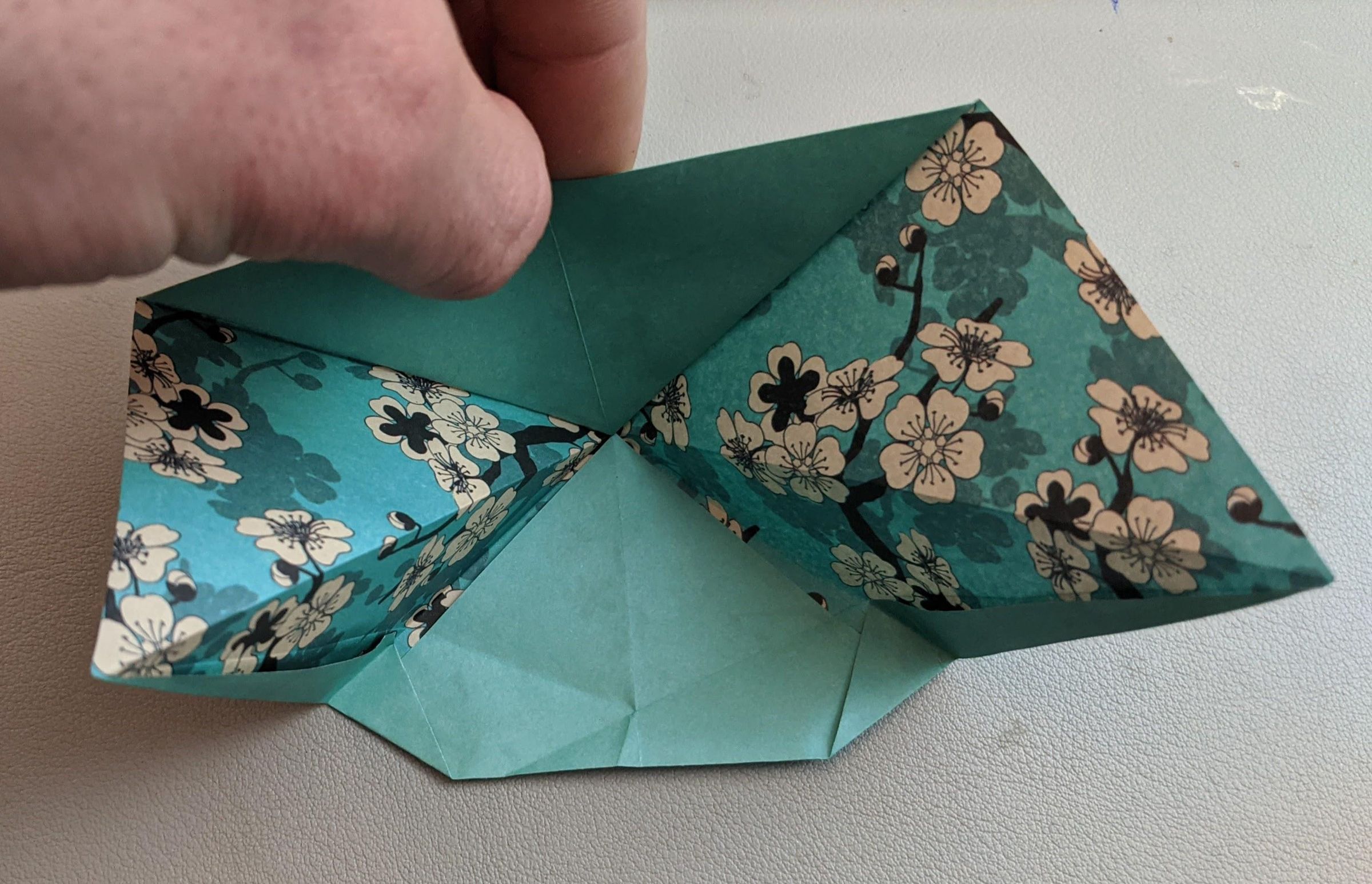 Origami Walrus Bookmark V2 : 9 Steps - Instructables