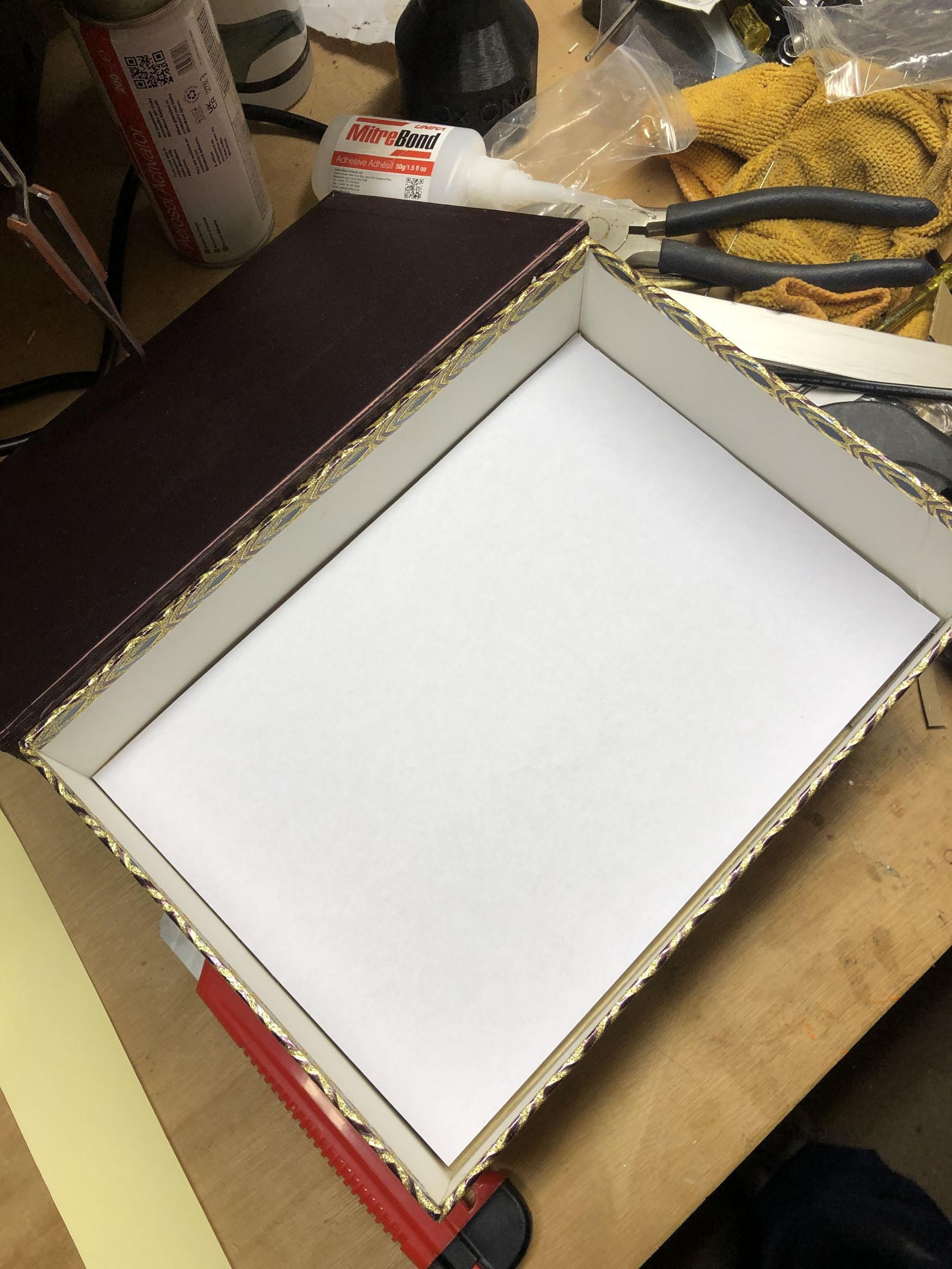 Arduino Secret Stash Chocolate Box With Easyvr3 and Servos : 5 Steps ...