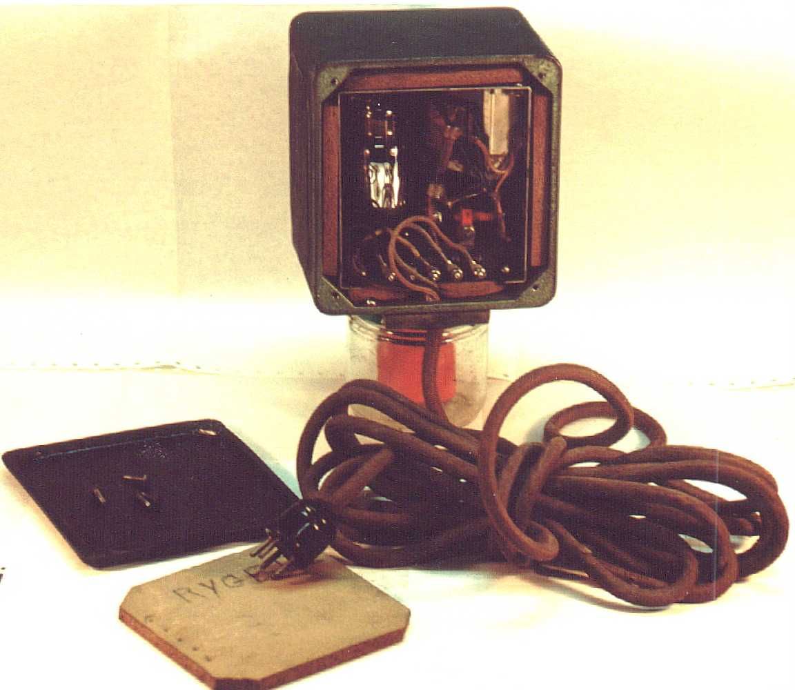Simplified Electronics: Microphone (DIY& How It Works) : 23 Steps (with ...