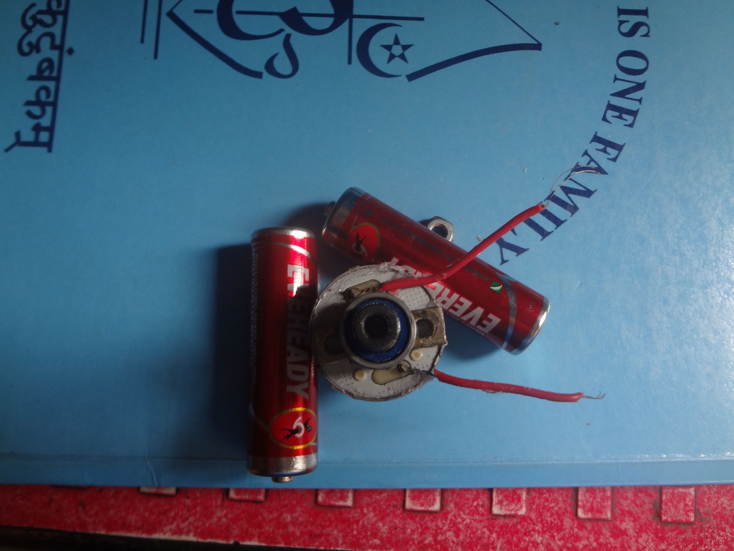 DIY Battery Powered Fidget Spinner(spins for 12hrs!) : 7 Steps (with ...