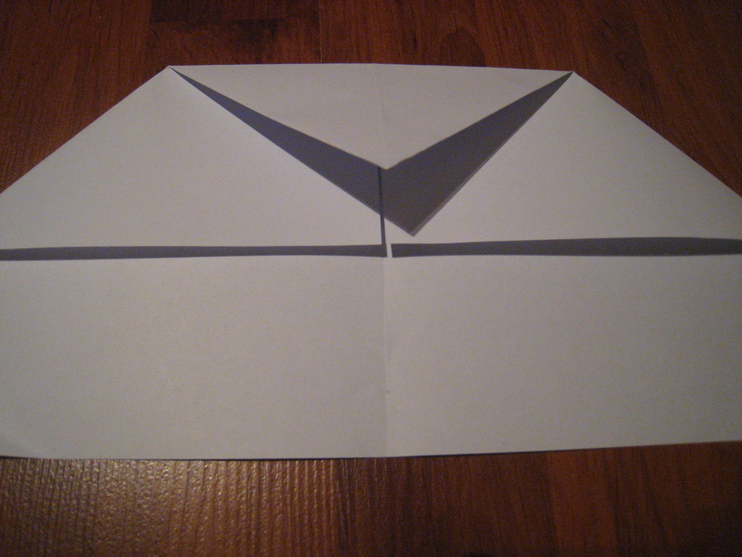 How to Make the Outsider Paper Airplane : 7 Steps - Instructables