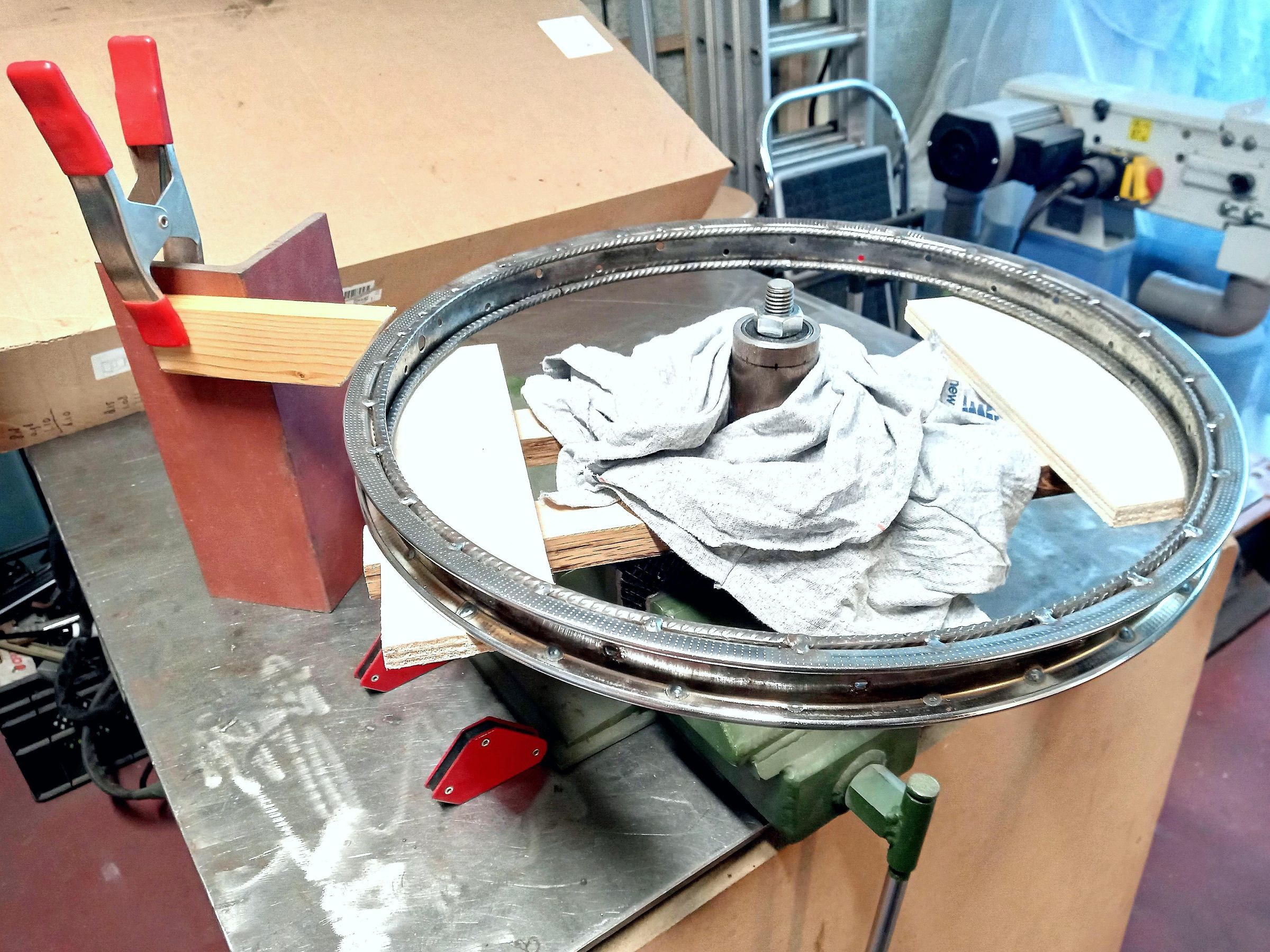 DIY Wheels for Bike or Trike or Trailer : 13 Steps (with Pictures) - Instructables