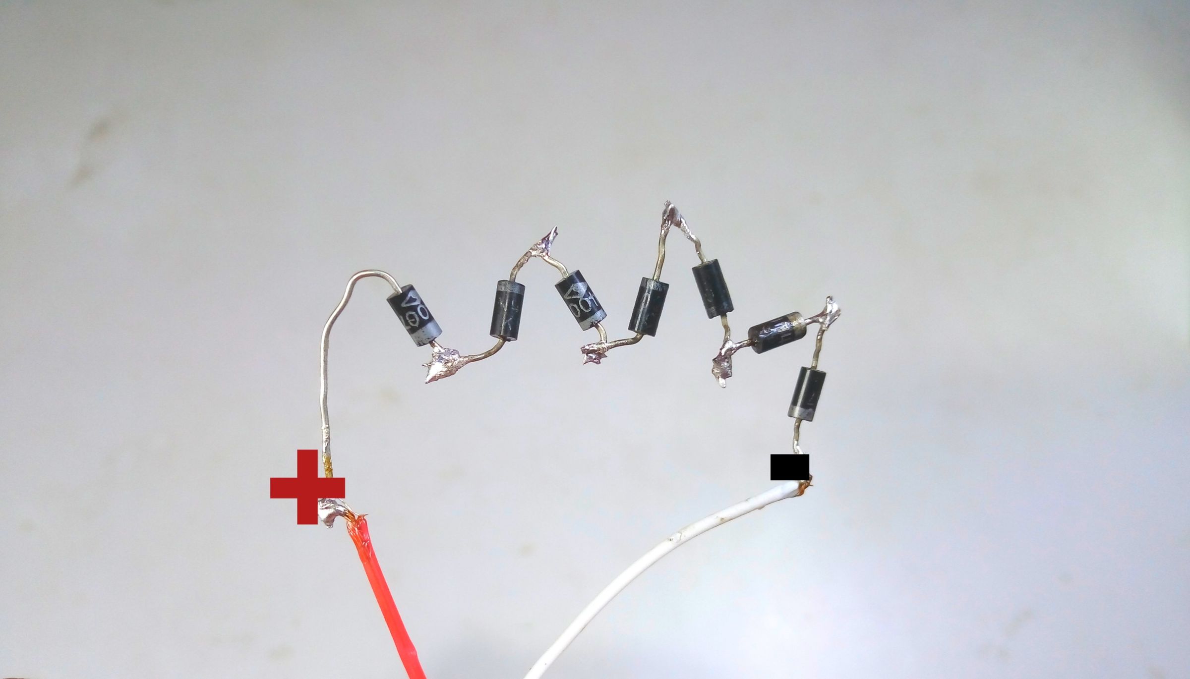 Adjustable Power Supply Using Diodes : 5 Steps - Instructables