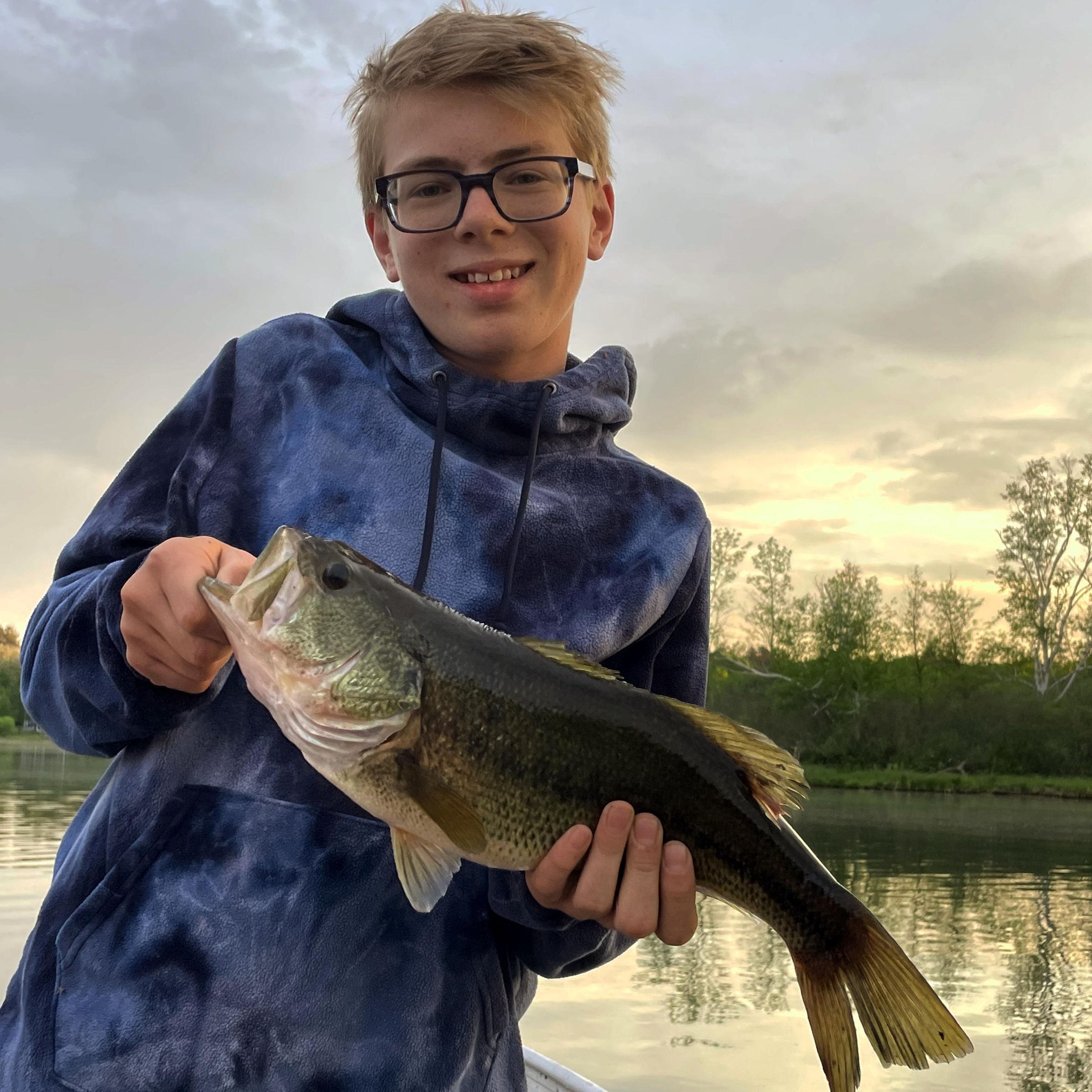 Purple Soft Plastic Fishing Lure : 6 Steps - Instructables