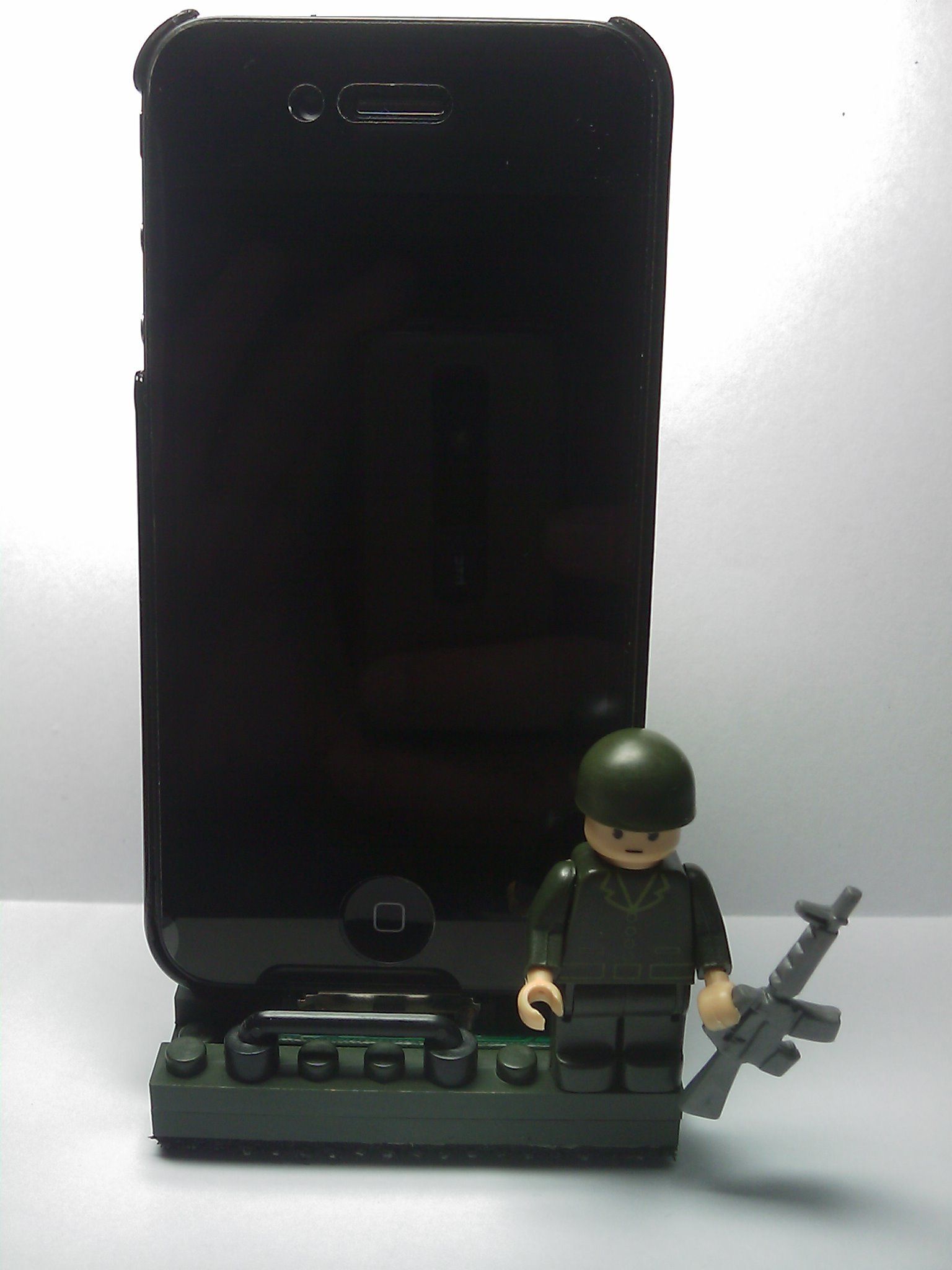 Lego Iphone Charging Stand - Instructables