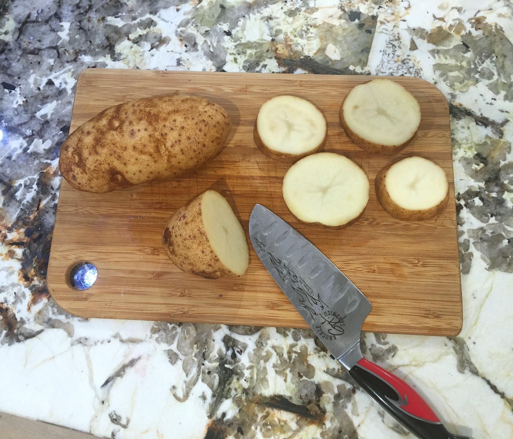 BAKED POTATO "WHEELS" WITH BACON-WRAPPED MOZZARELLA "HUB CAPS" : 10 ...