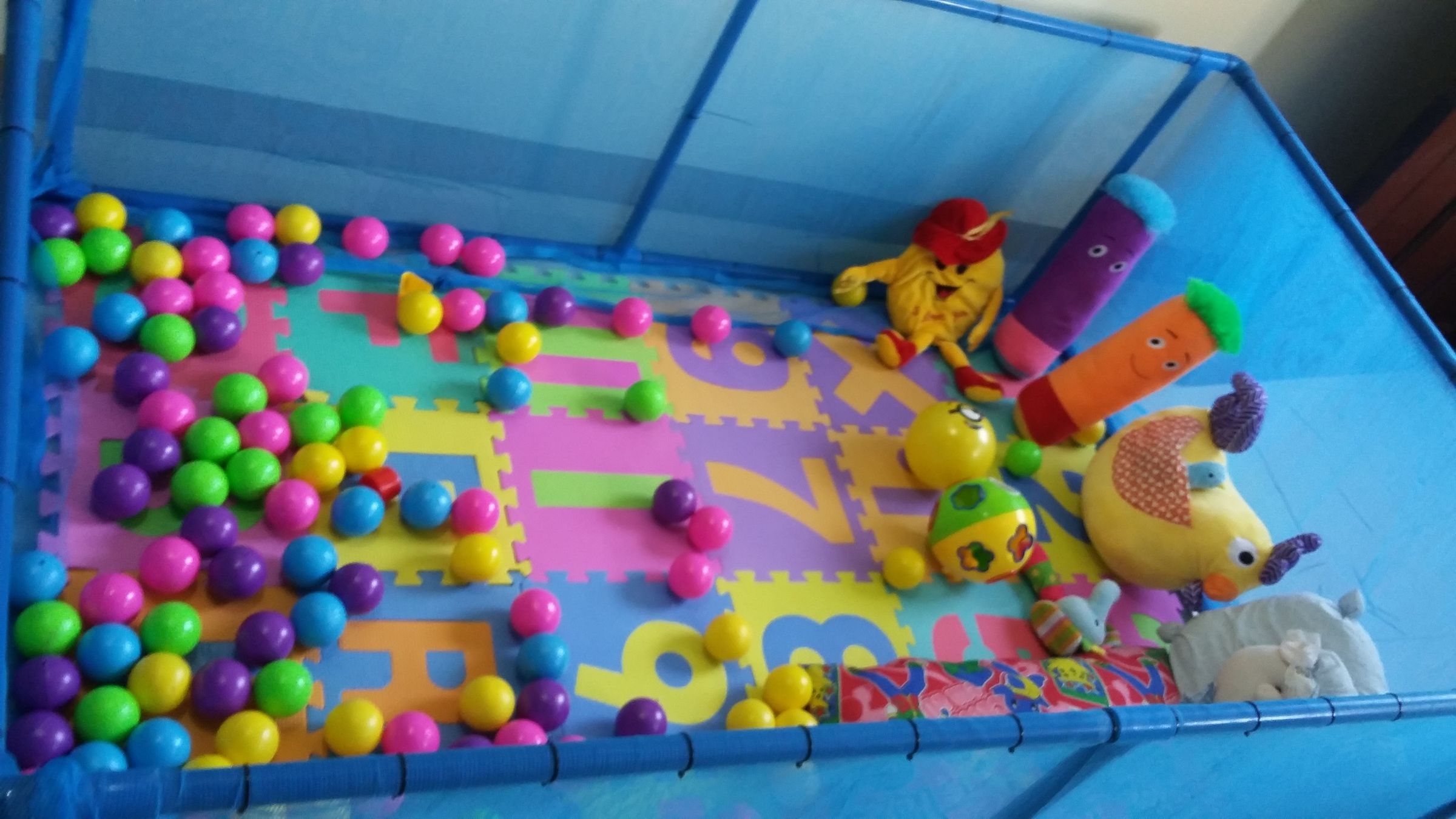 Affordable DIY PVC Playpen : 6 Steps (with Pictures) - Instructables