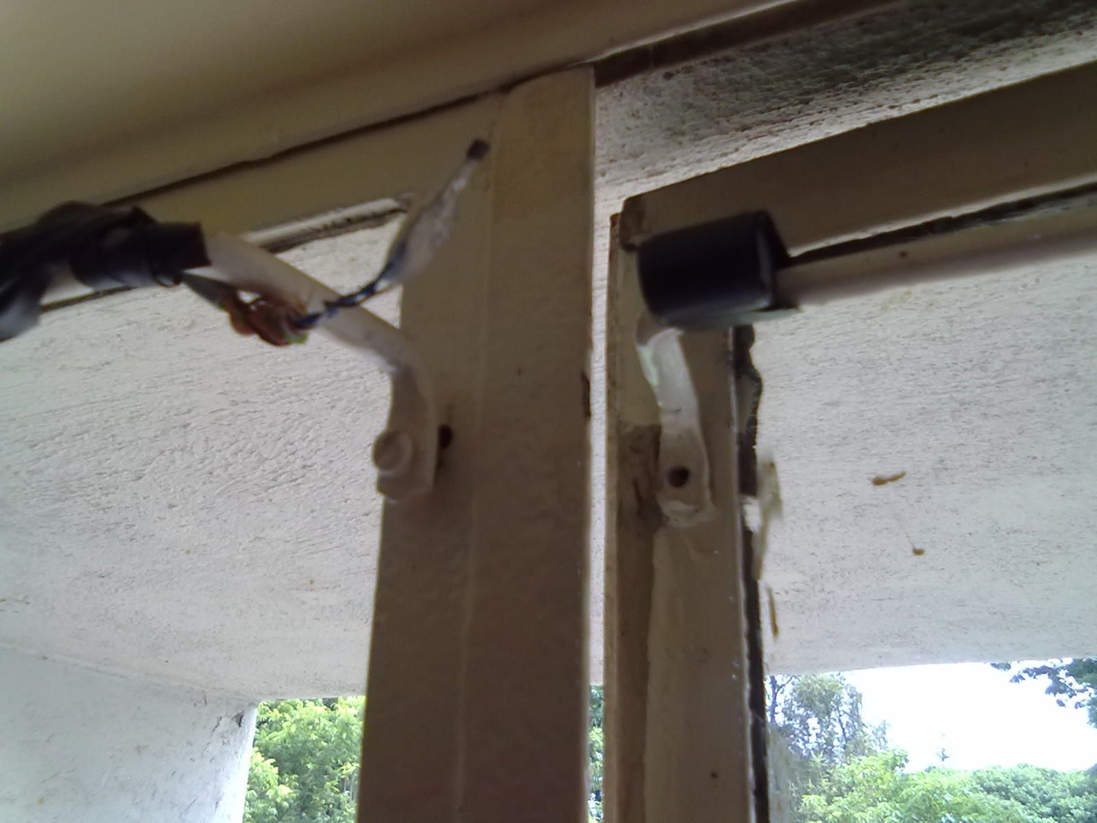 DIY: Door Alarm Using the Hall Device and Arduino Uno - Instructables