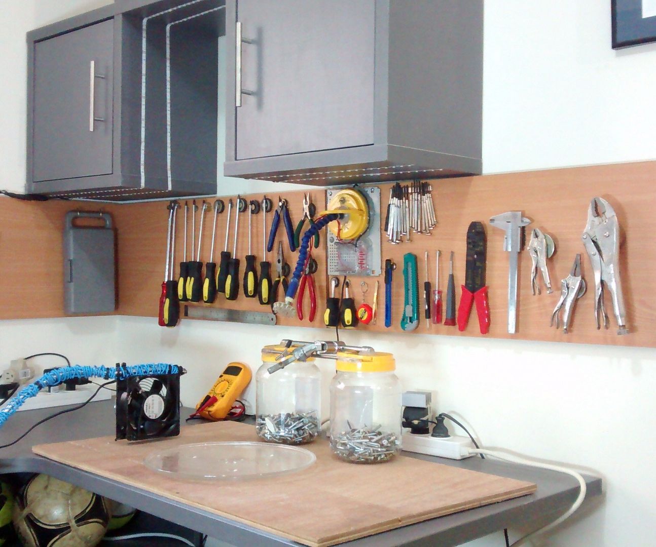 The Ultimate Magnetic Pegboard! : 17 Steps (with Pictures) - Instructables