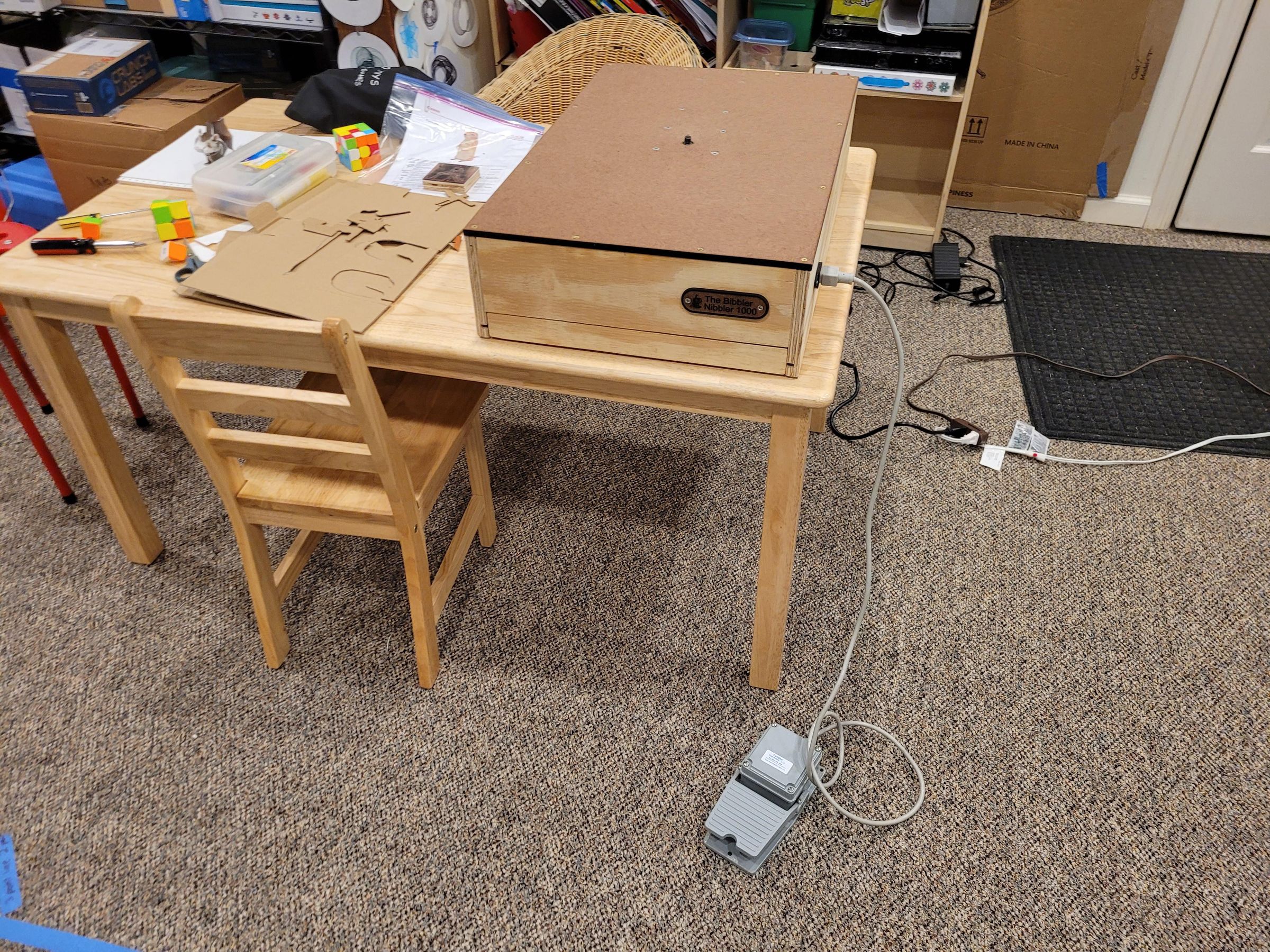 DIY Cardboard Cutting Machine - "The Bibbler Nibbler 1000" : 9 Steps ...