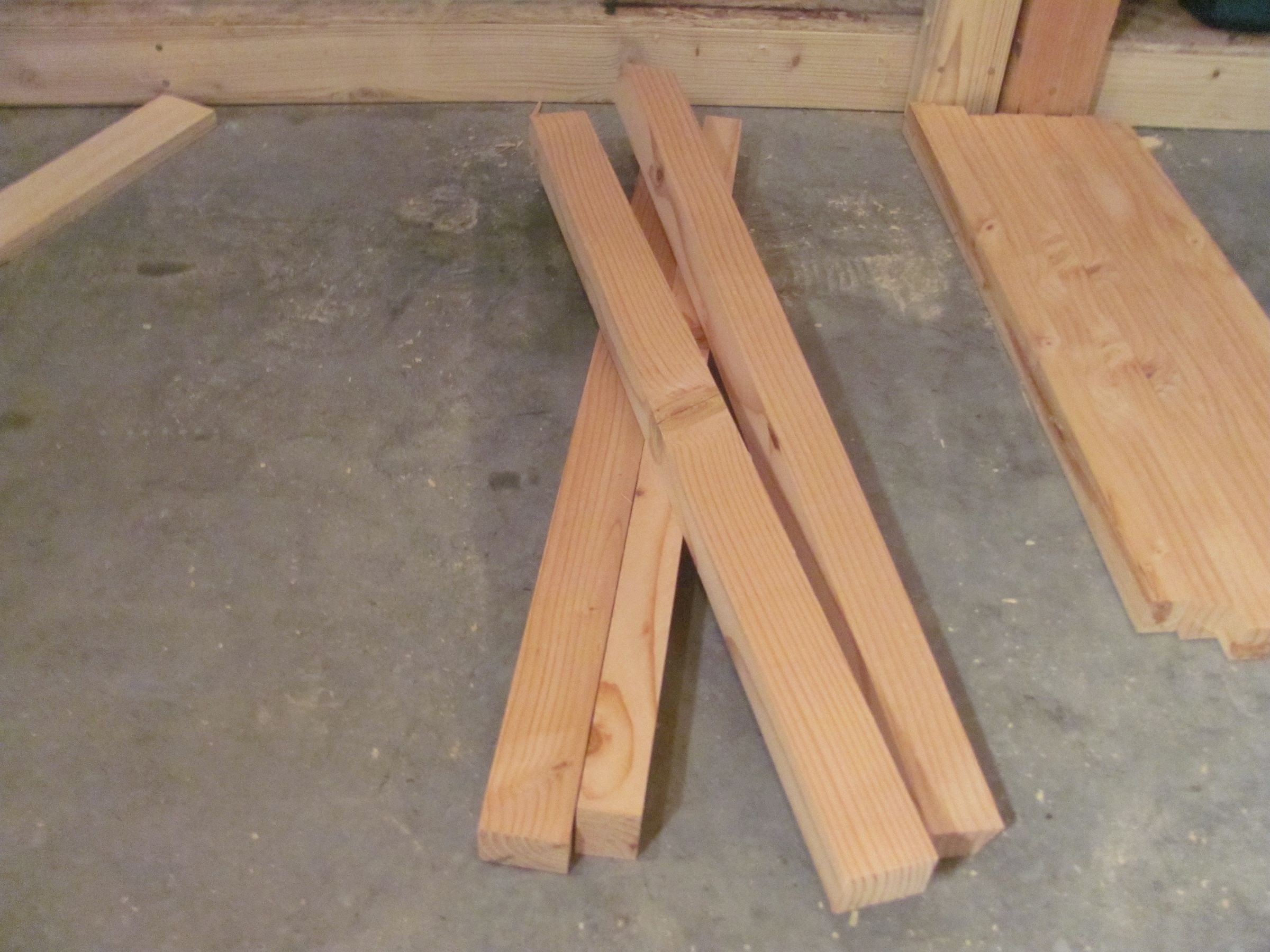 2x12 End Table With HDPE Knob : 12 Steps (with Pictures) - Instructables