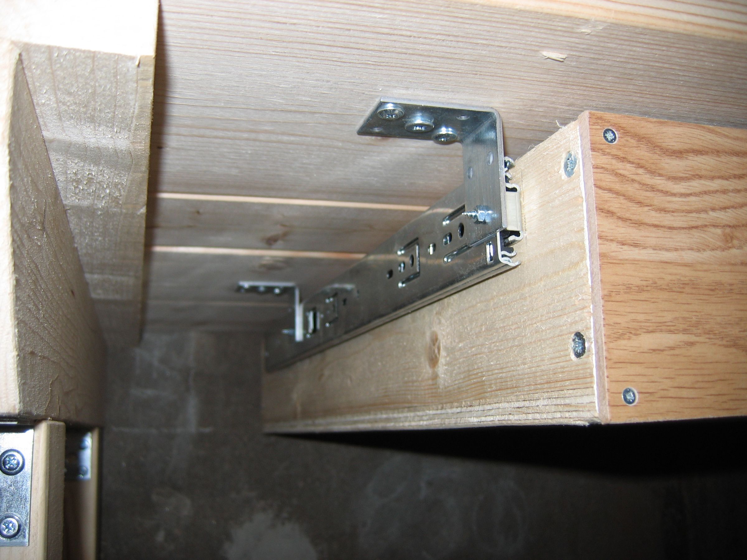 Extreme Heavy Duty Work Bench : 9 Steps (with Pictures) - Instructables