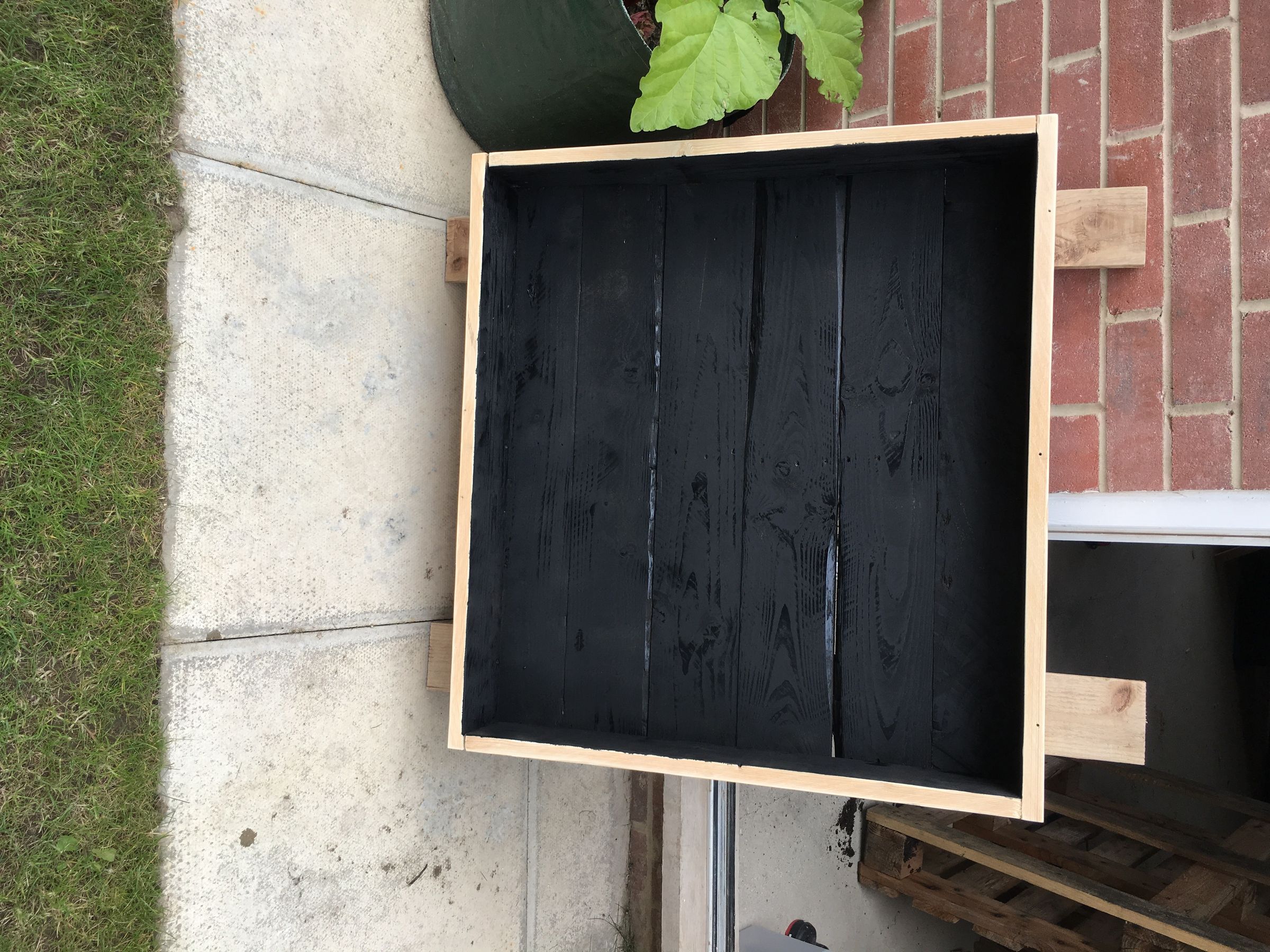 Custom Solar Powered Playhouse With Built in DIY Powerwall! : 7 Steps ...