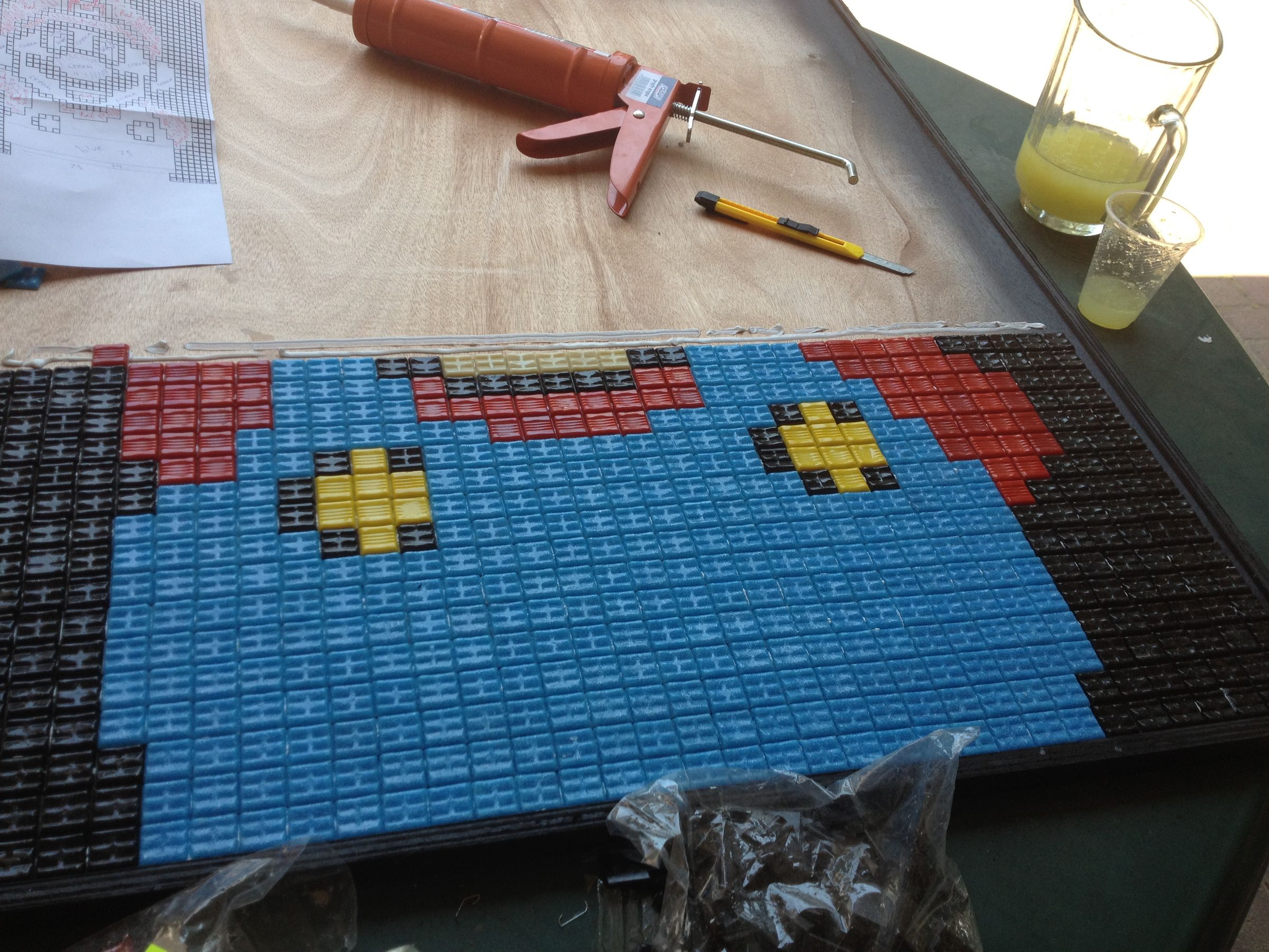 Super Mario Mosaic Table /Table Cover : 6 Steps (with Pictures ...