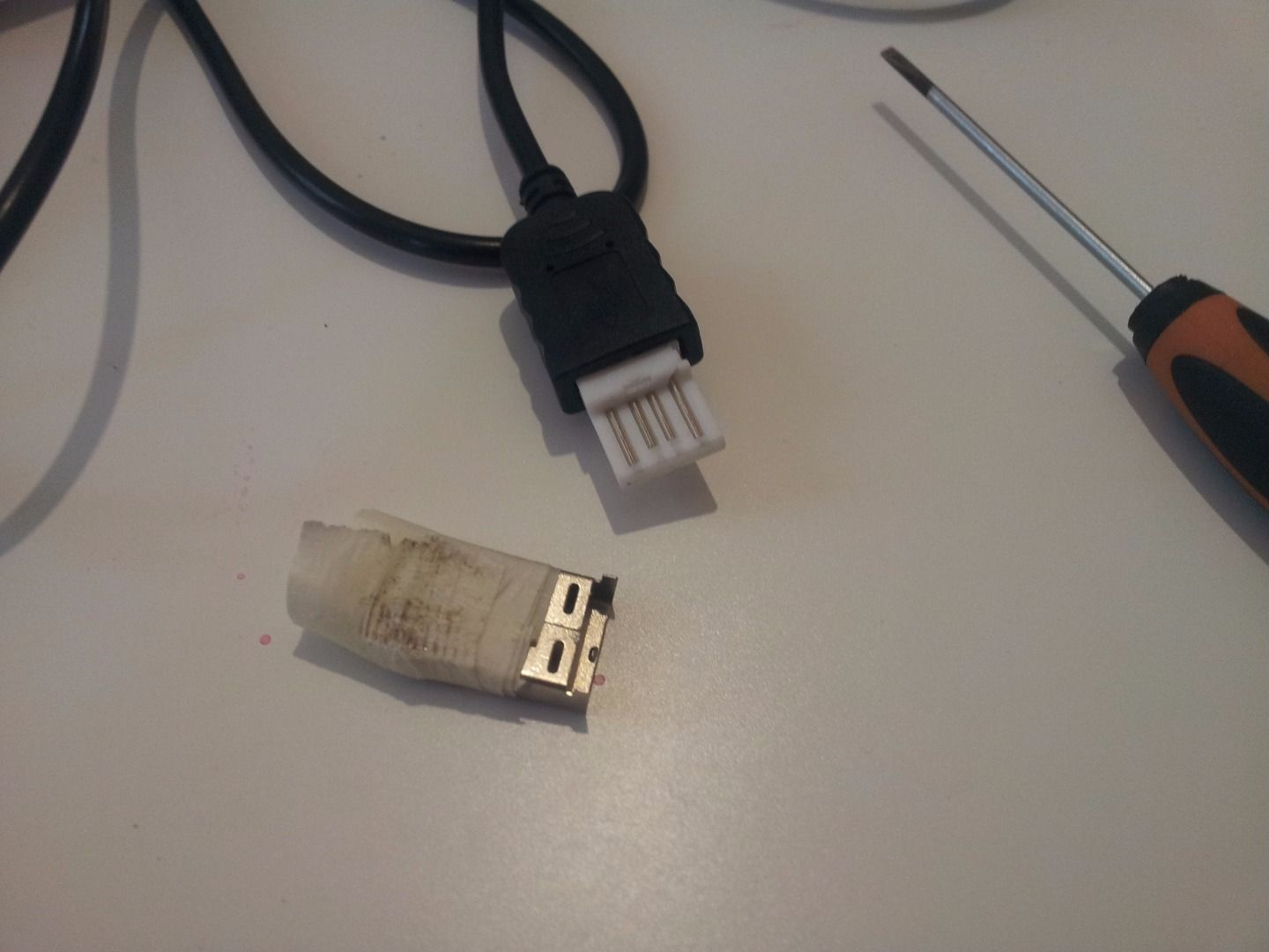Secret Flash Drive Inside an USB Cable : 5 Steps (with Pictures ...