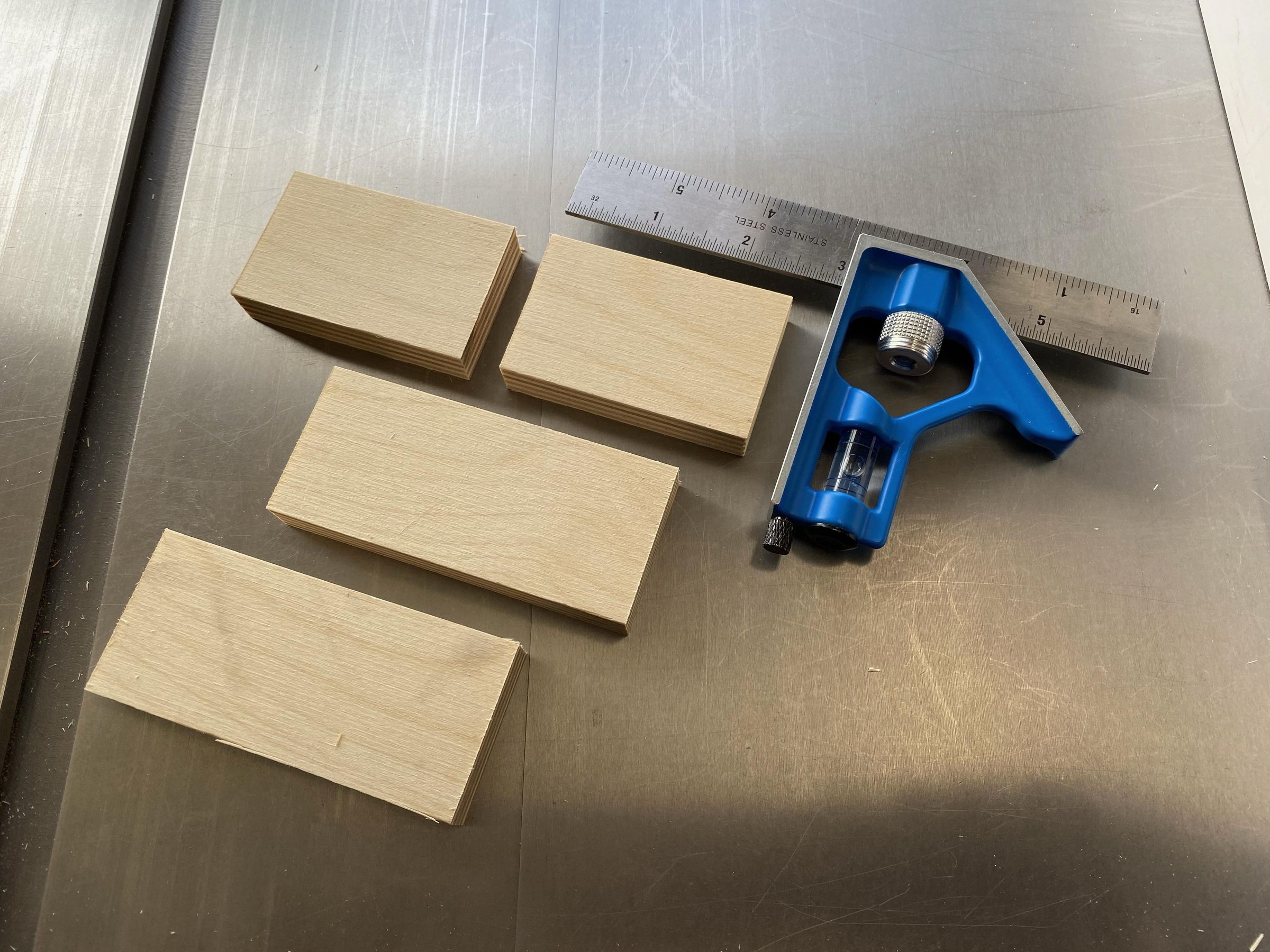 Easy Plywood Holiday Decorations : 4 Steps (with Pictures) - Instructables