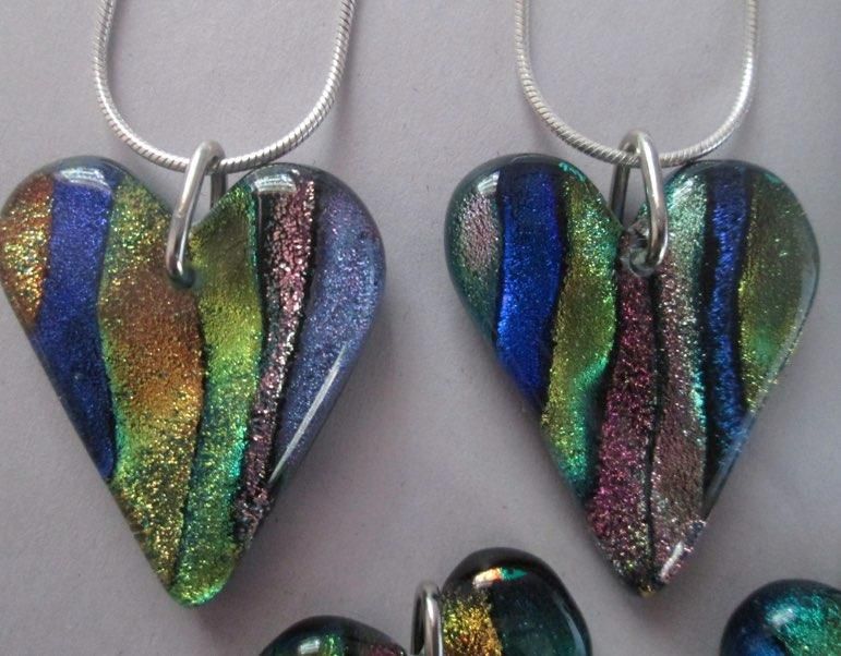 Fused Glass "Wavy" Dichroic Heart Pendants : 9 Steps (with Pictures ...