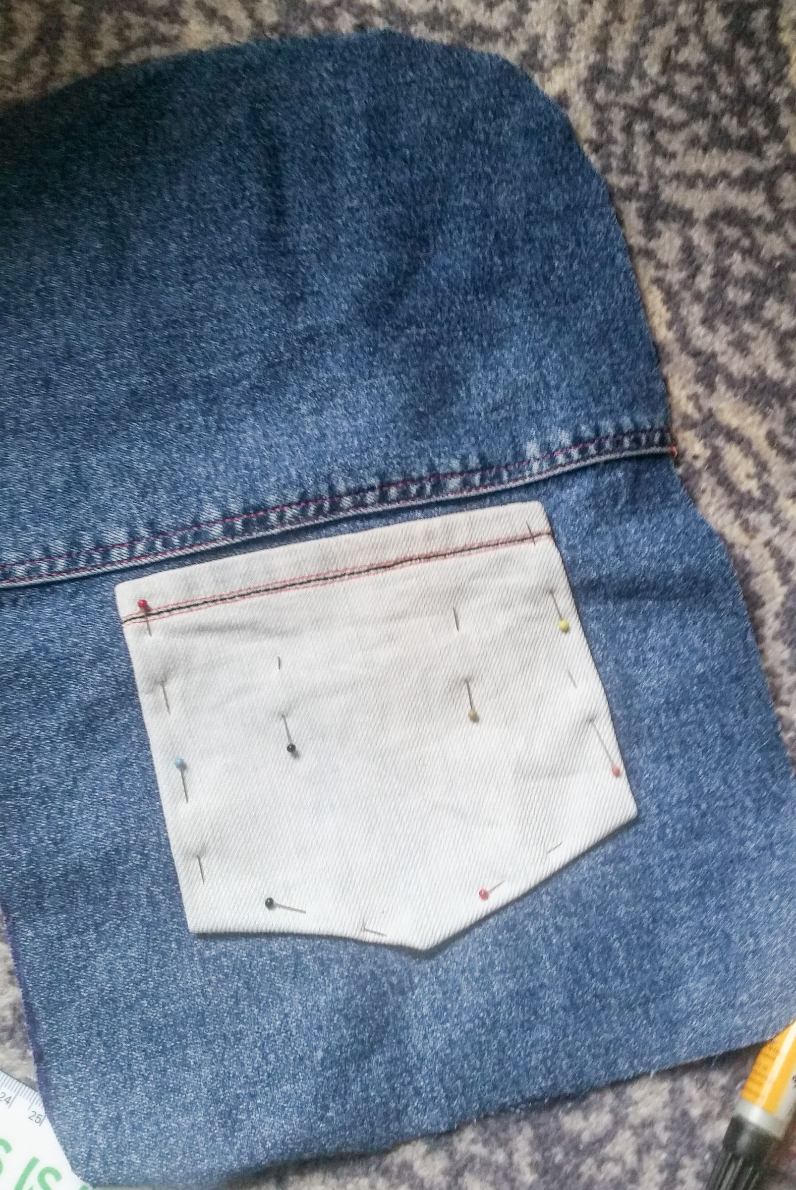 Color-Block Backpack From Old Jeans : 16 Steps (with Pictures ...