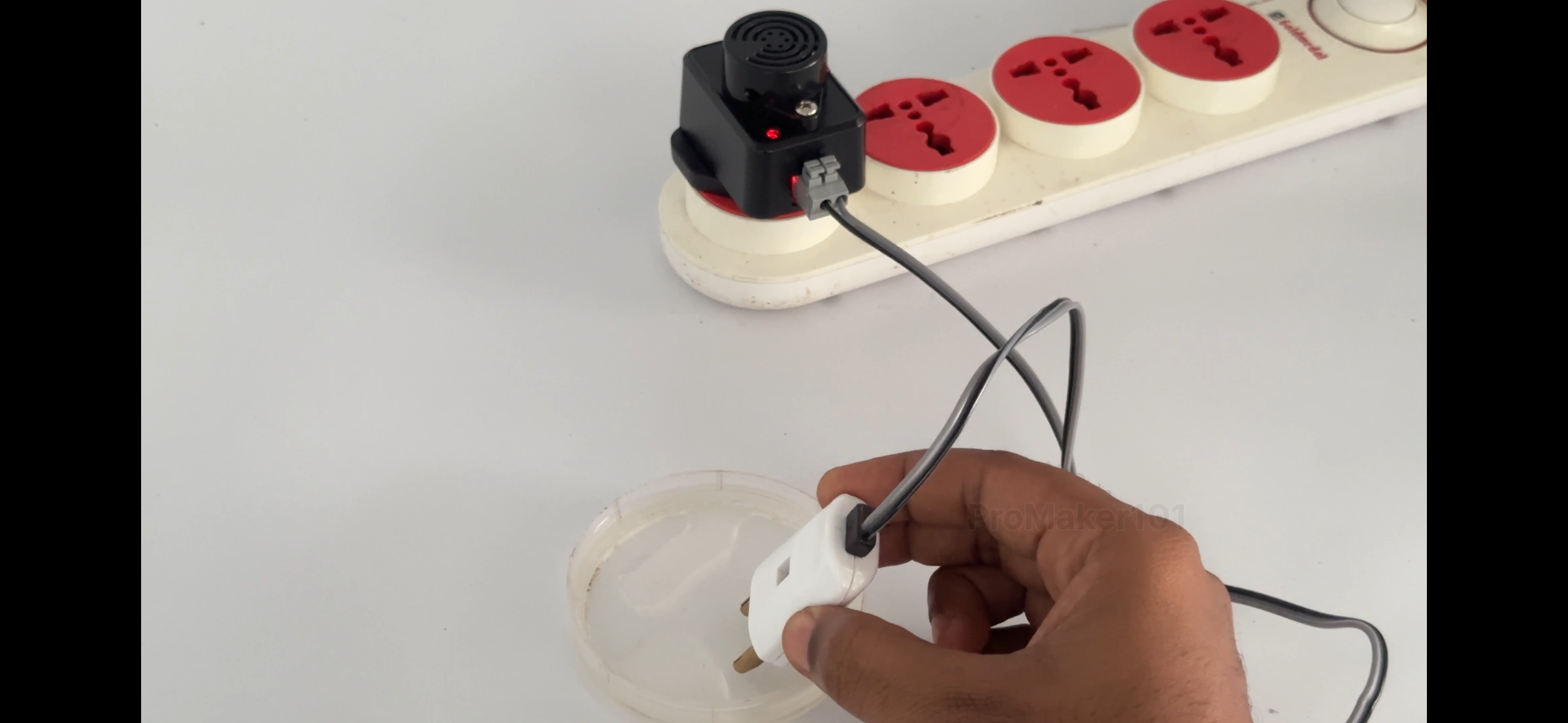 Easy Water Overflow Alarm Using Household Scrap : 11 Steps (with ...