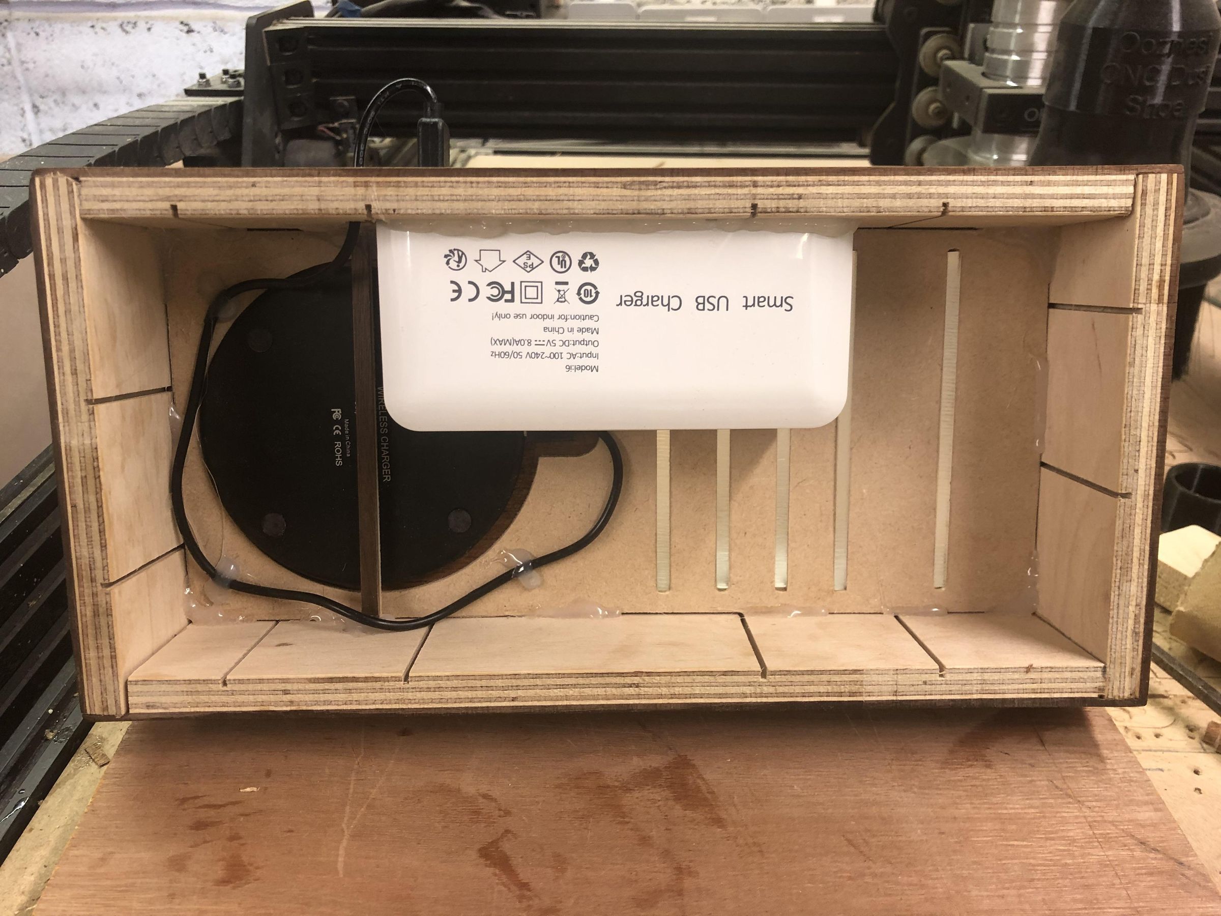 Diy Charging Hub With Edge Lit Dividers : 5 Steps (with Pictures ...