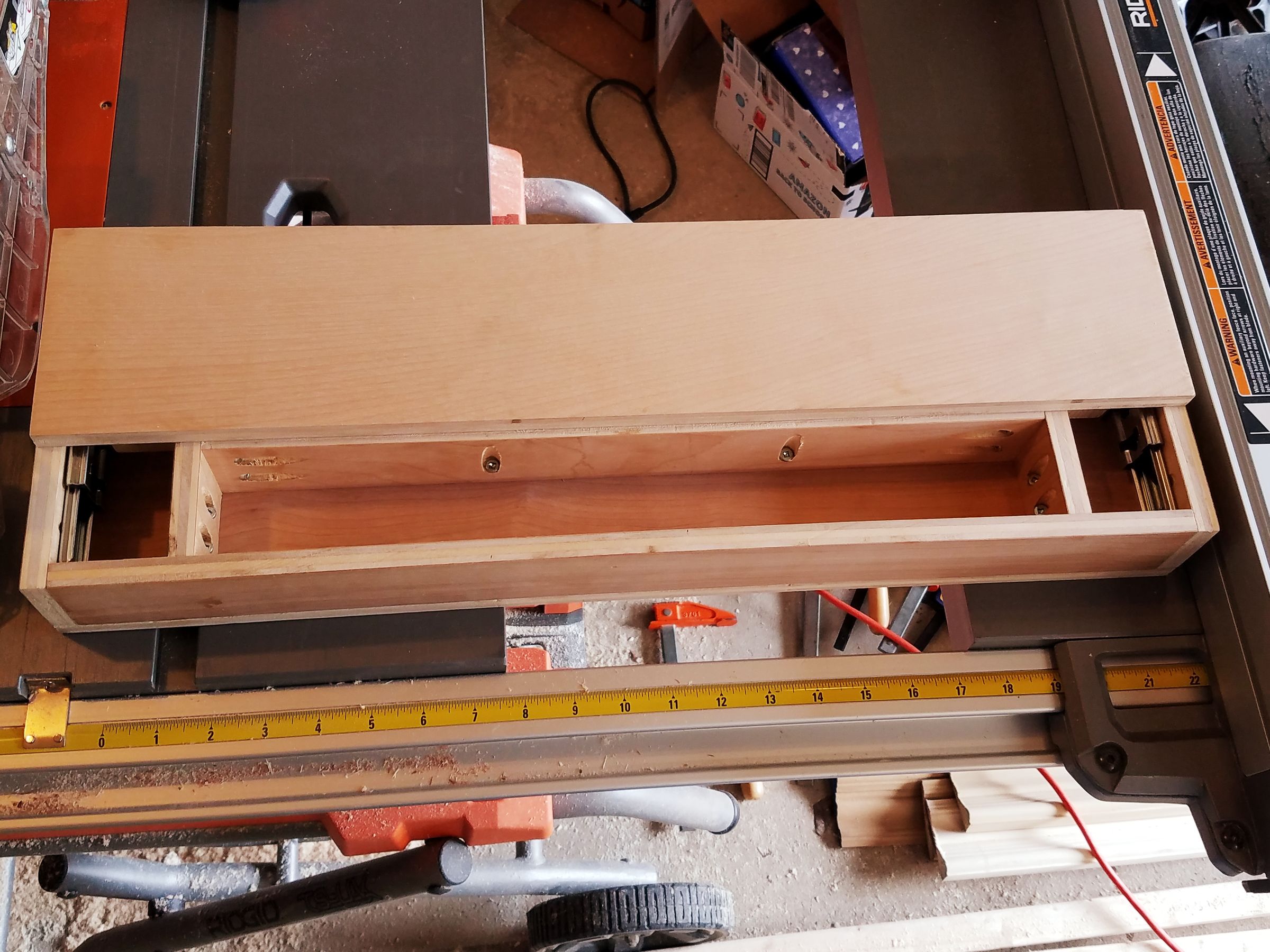 Small Floating Shelf With Hidden Storage : 12 Steps (with Pictures ...