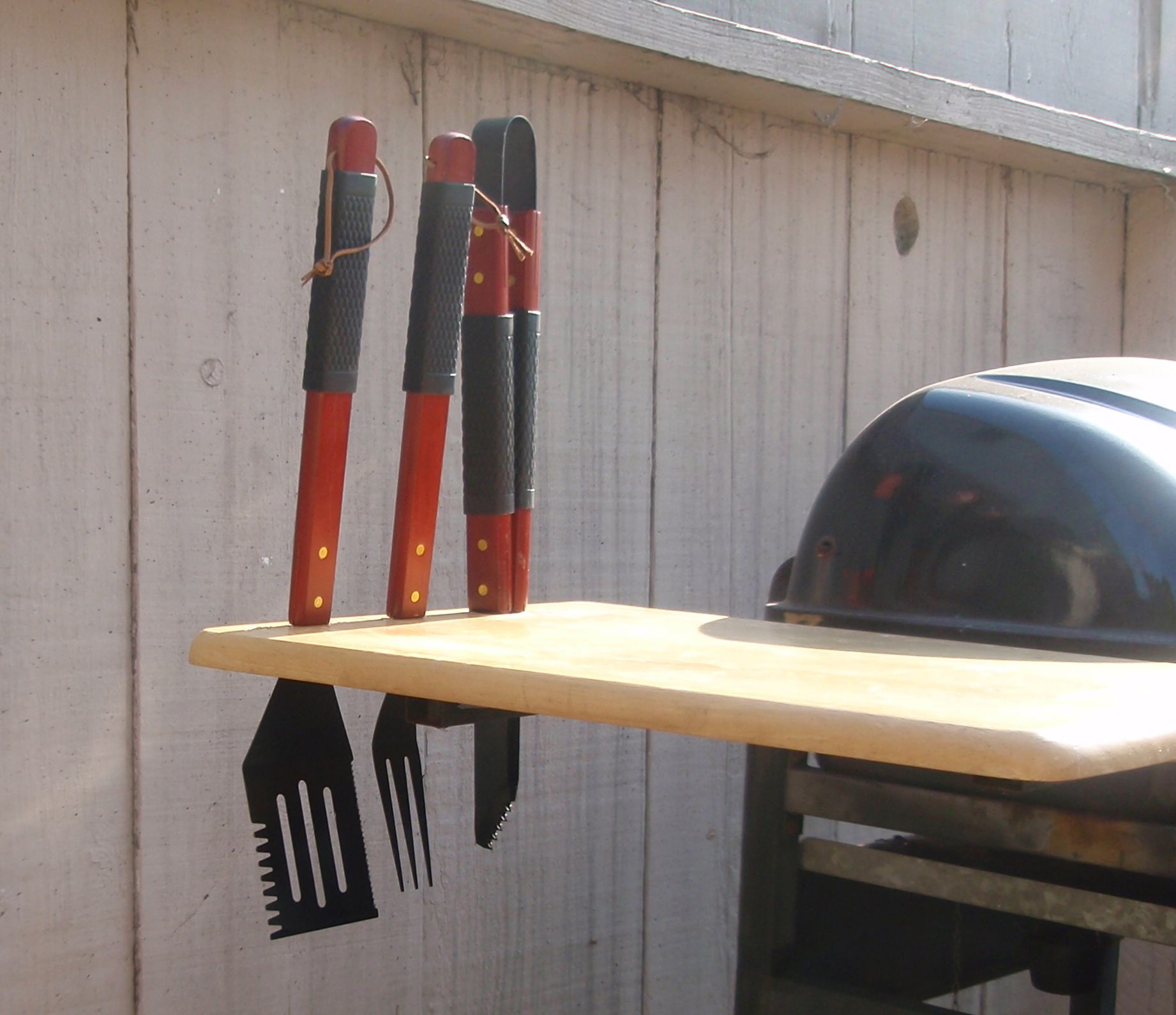 DIY Grill Side Tables : 6 Steps (with Pictures) - Instructables