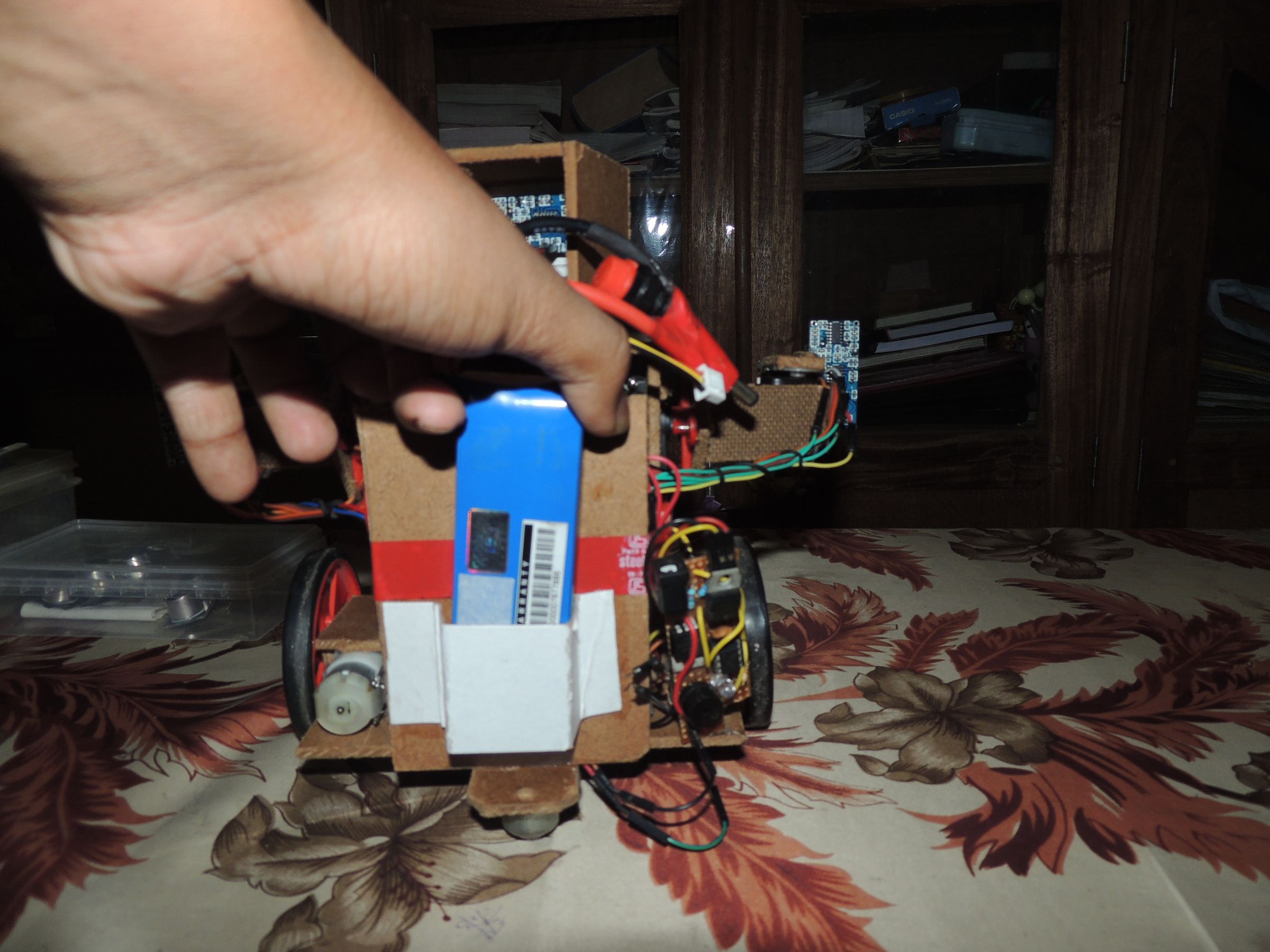 How I Made a Robot- D.S - Instructables