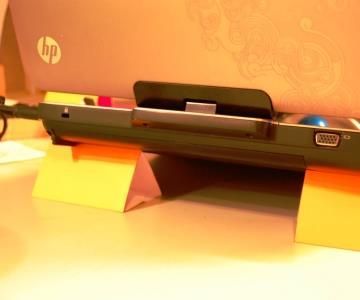 Portable Laptop Stand Made From Business Cards and a Sheet of Paper : 7 ...