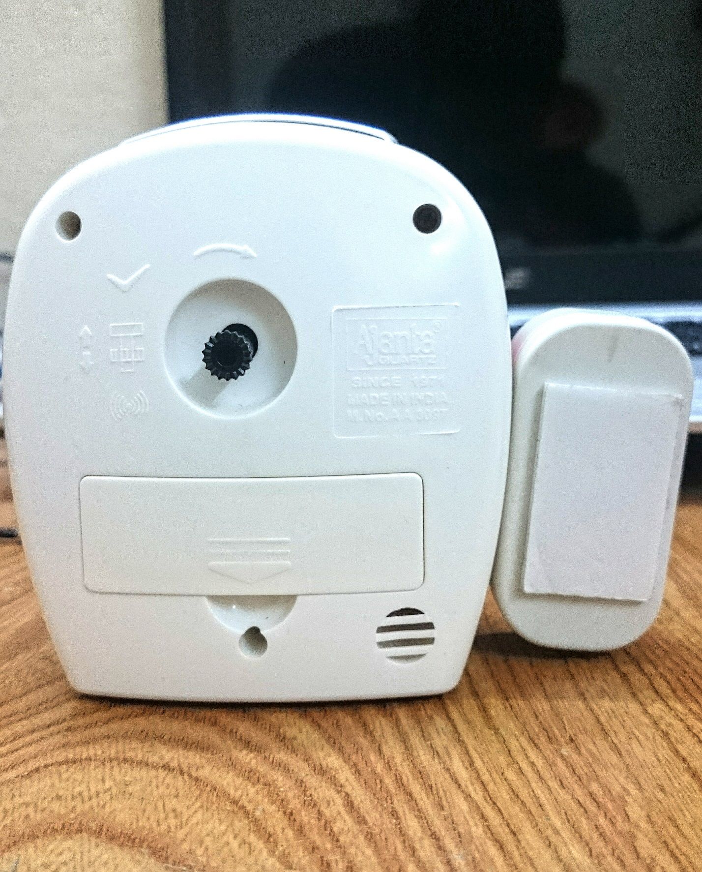 Extreme Loud Alarm Clock : 6 Steps (with Pictures) - Instructables