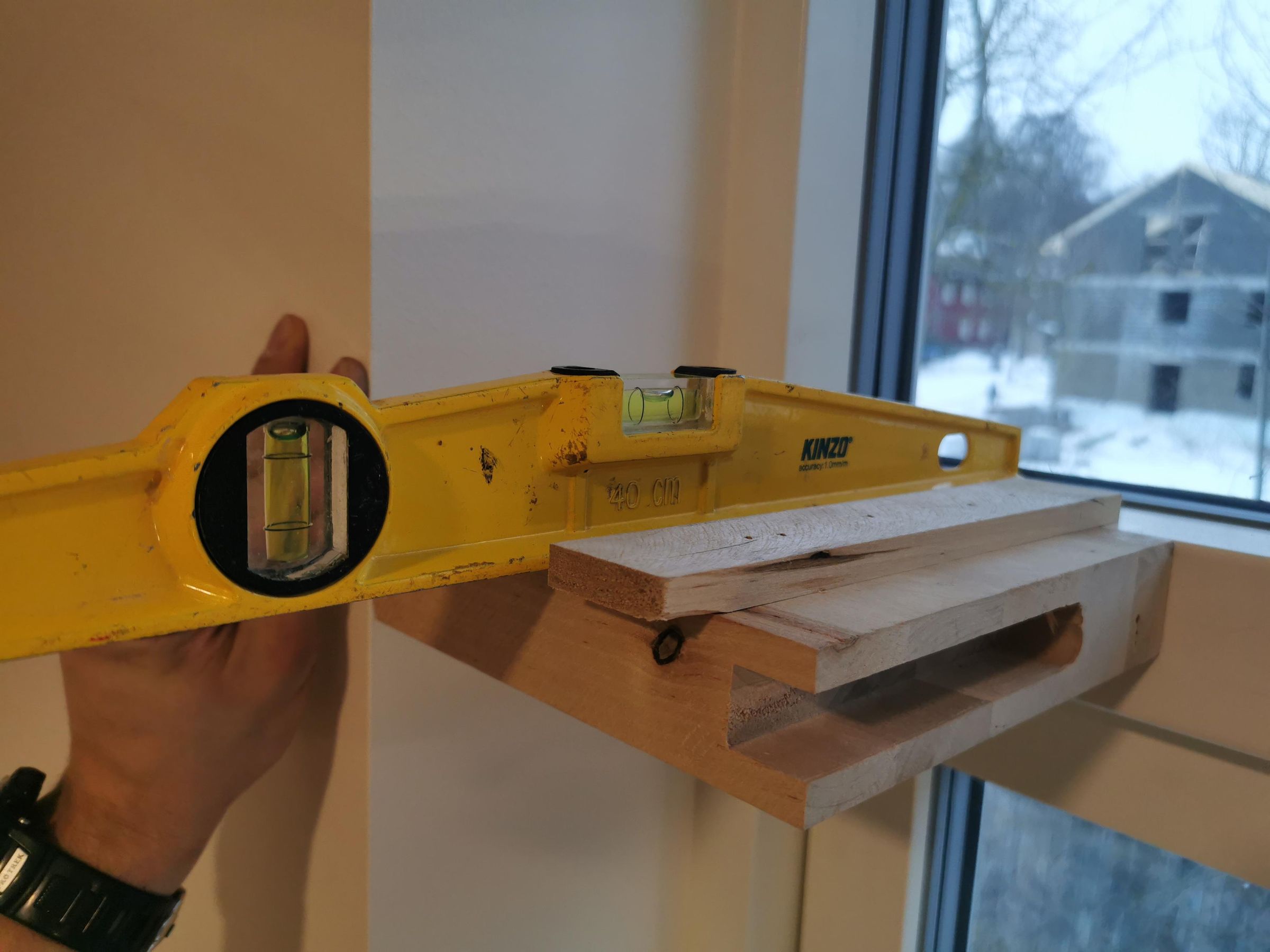 Wooden (Floating) Windowsills : 11 Steps (with Pictures) - Instructables