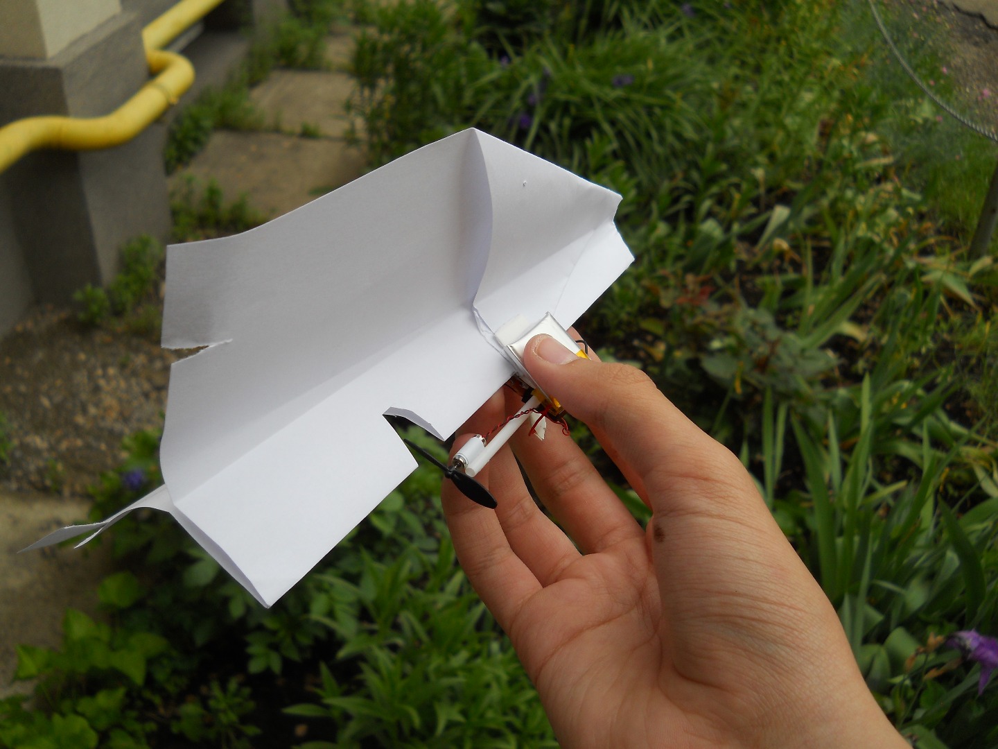 TV Remote Controlled Paper Planes : 12 Steps (with Pictures ...