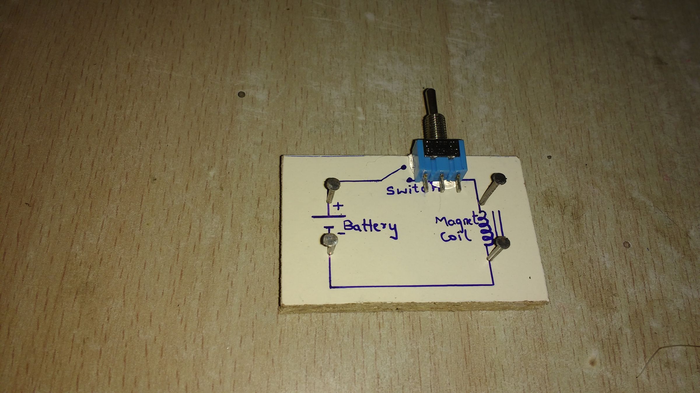 POWERFUL ELECTROMAGNET (5KG LIFTING) : 6 Steps (with Pictures ...
