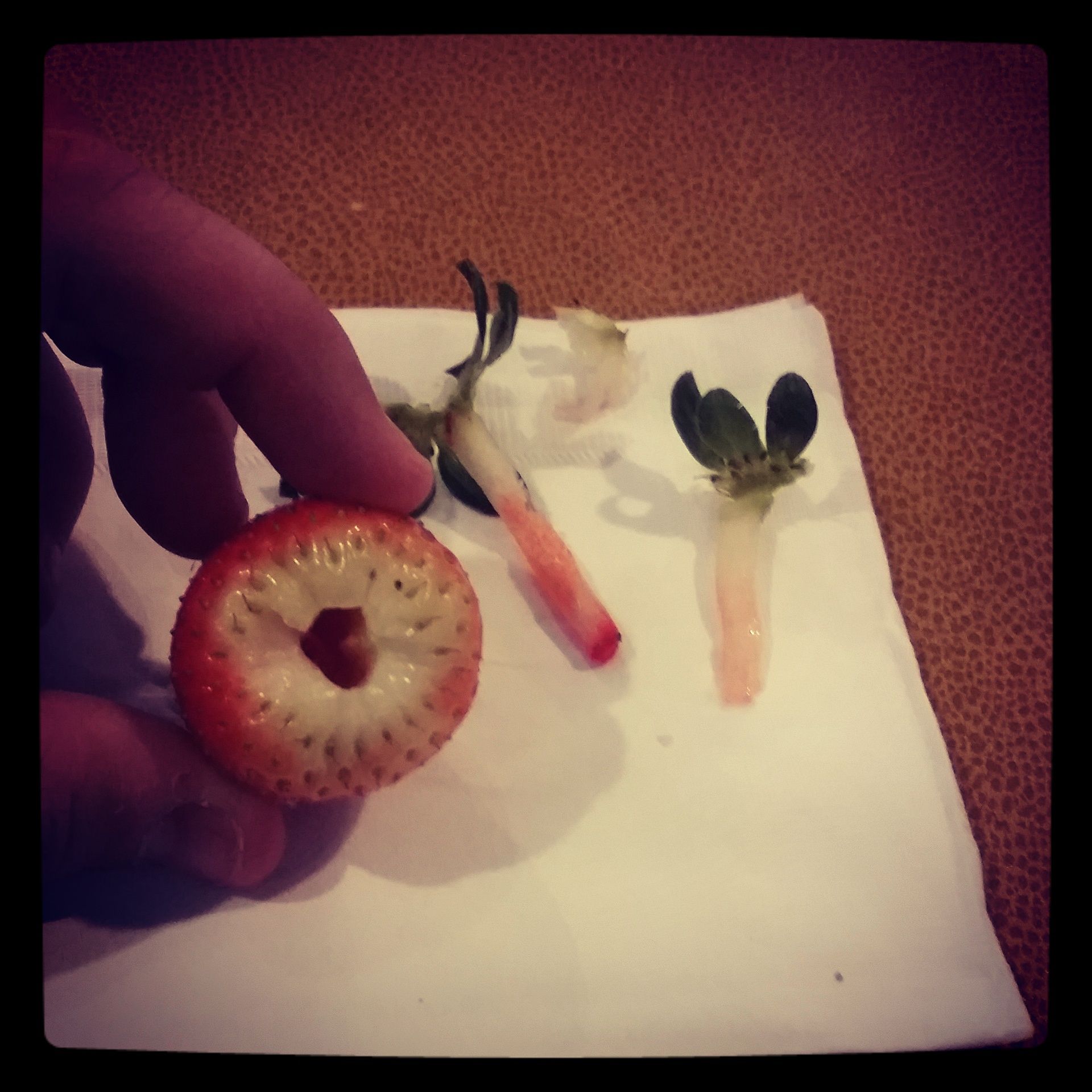 Strawberry Core Hack : 5 Steps (with Pictures) - Instructables