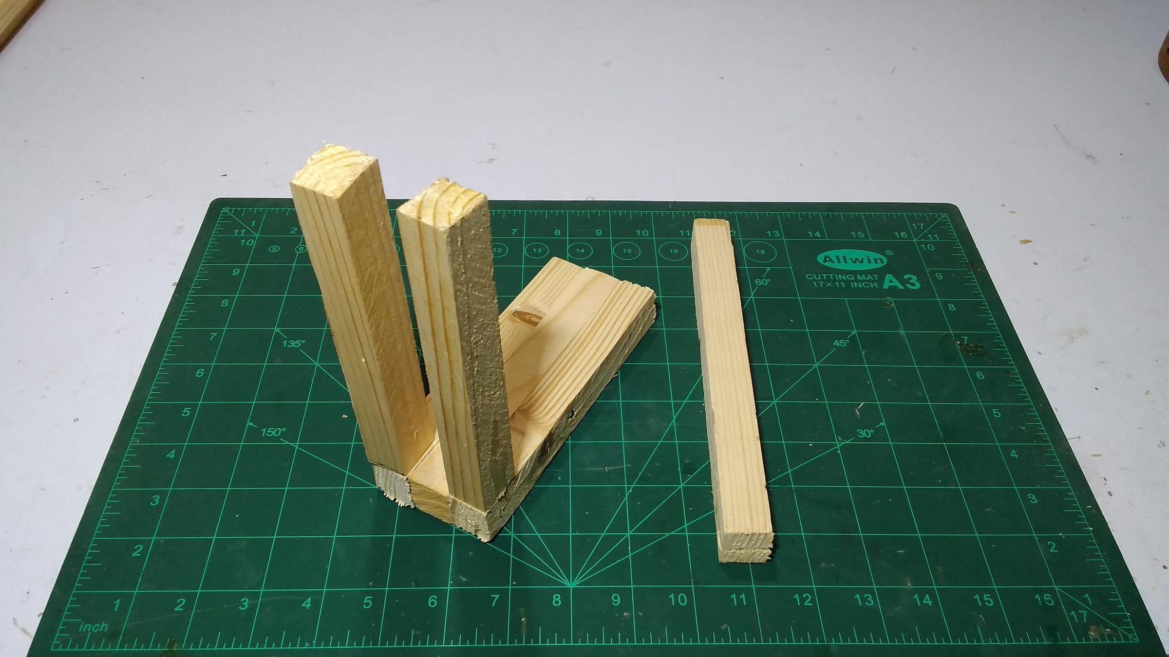 How to Make Wooden Catapult : 5 Steps (with Pictures) - Instructables