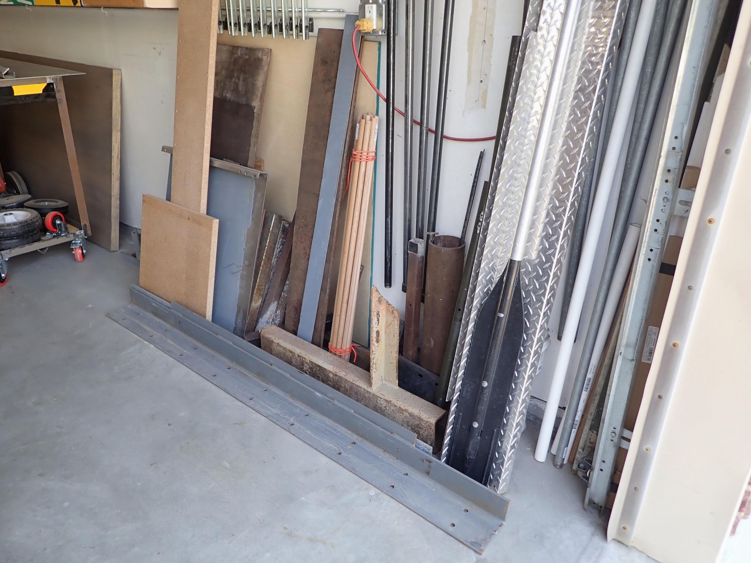 Metal A-Frame Storage Cart : 16 Steps (with Pictures) - Instructables