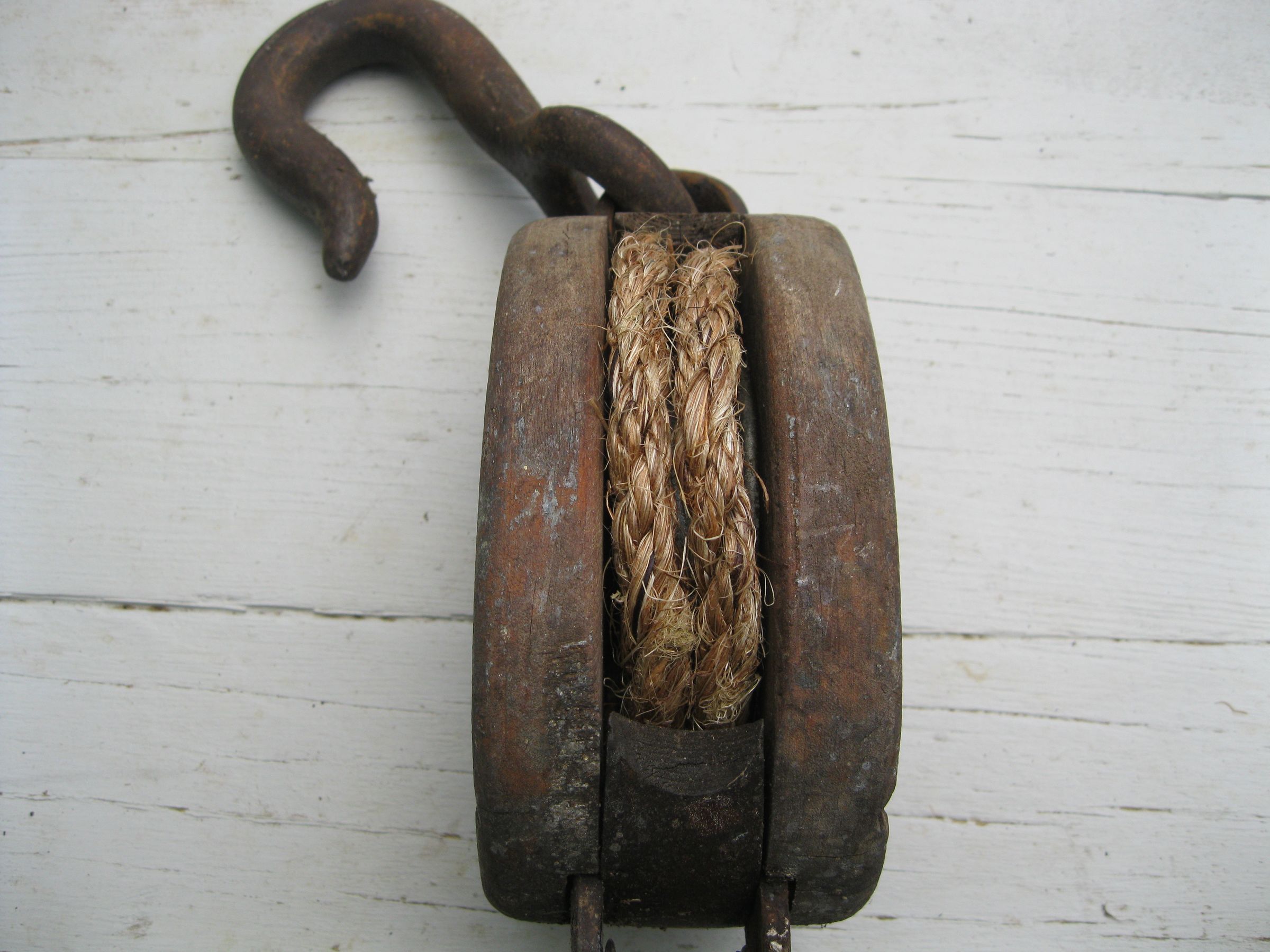 PULLEY PLANTER : 4 Steps - Instructables