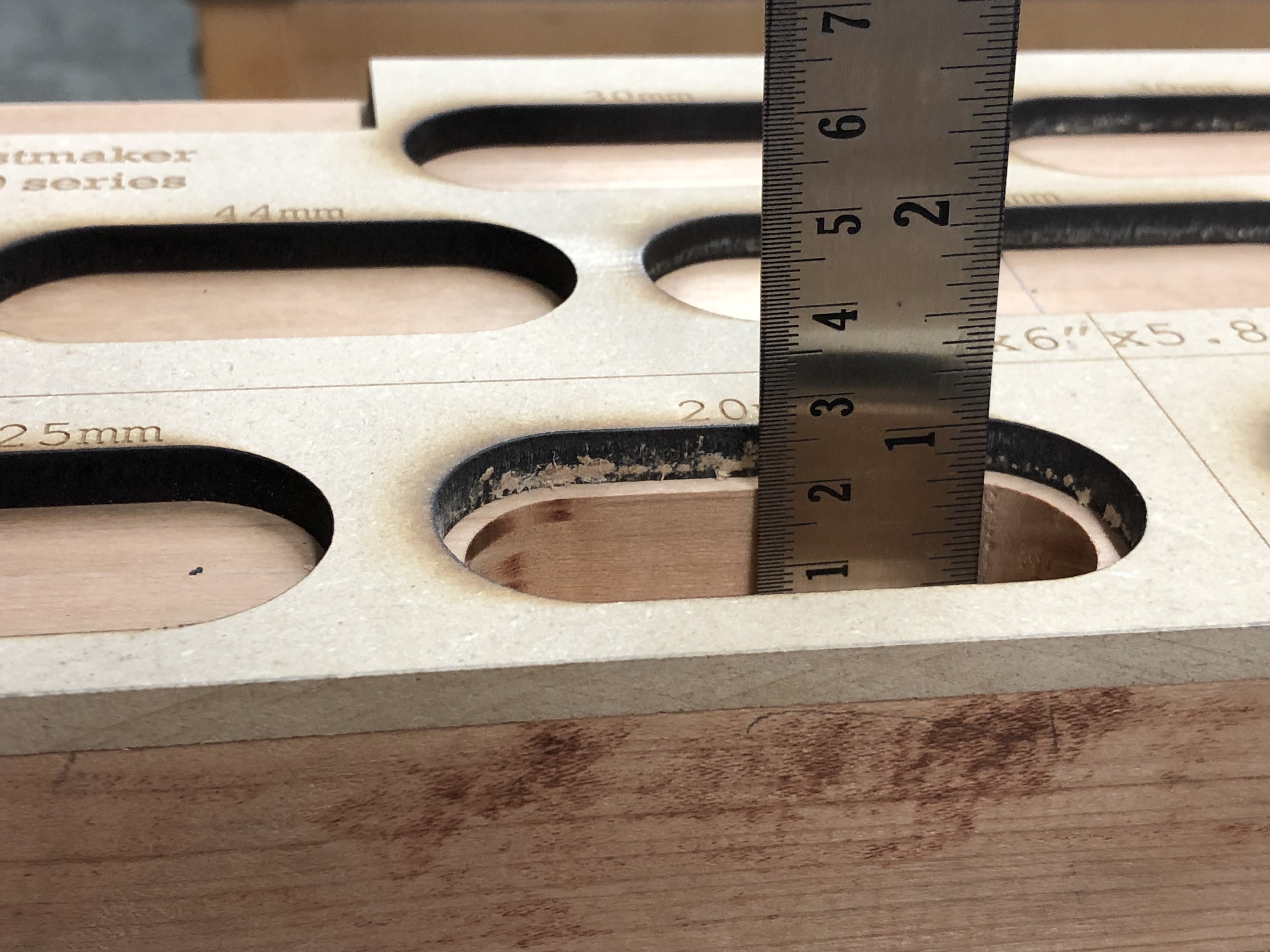 Beastmaker 1000 Hangboard : 11 Steps (with Pictures) - Instructables