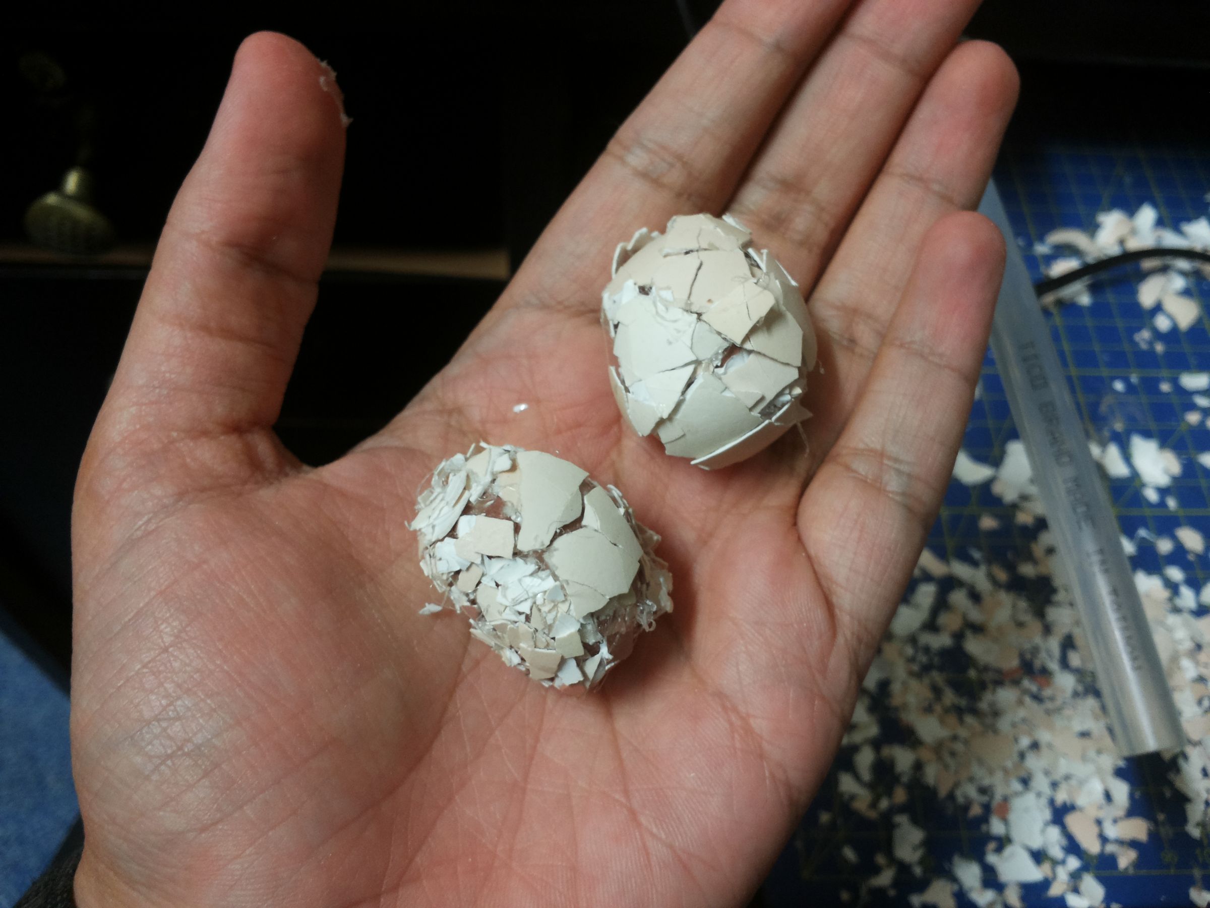 Make an Eggshell Sculpture ! : 6 Steps (with Pictures) - Instructables