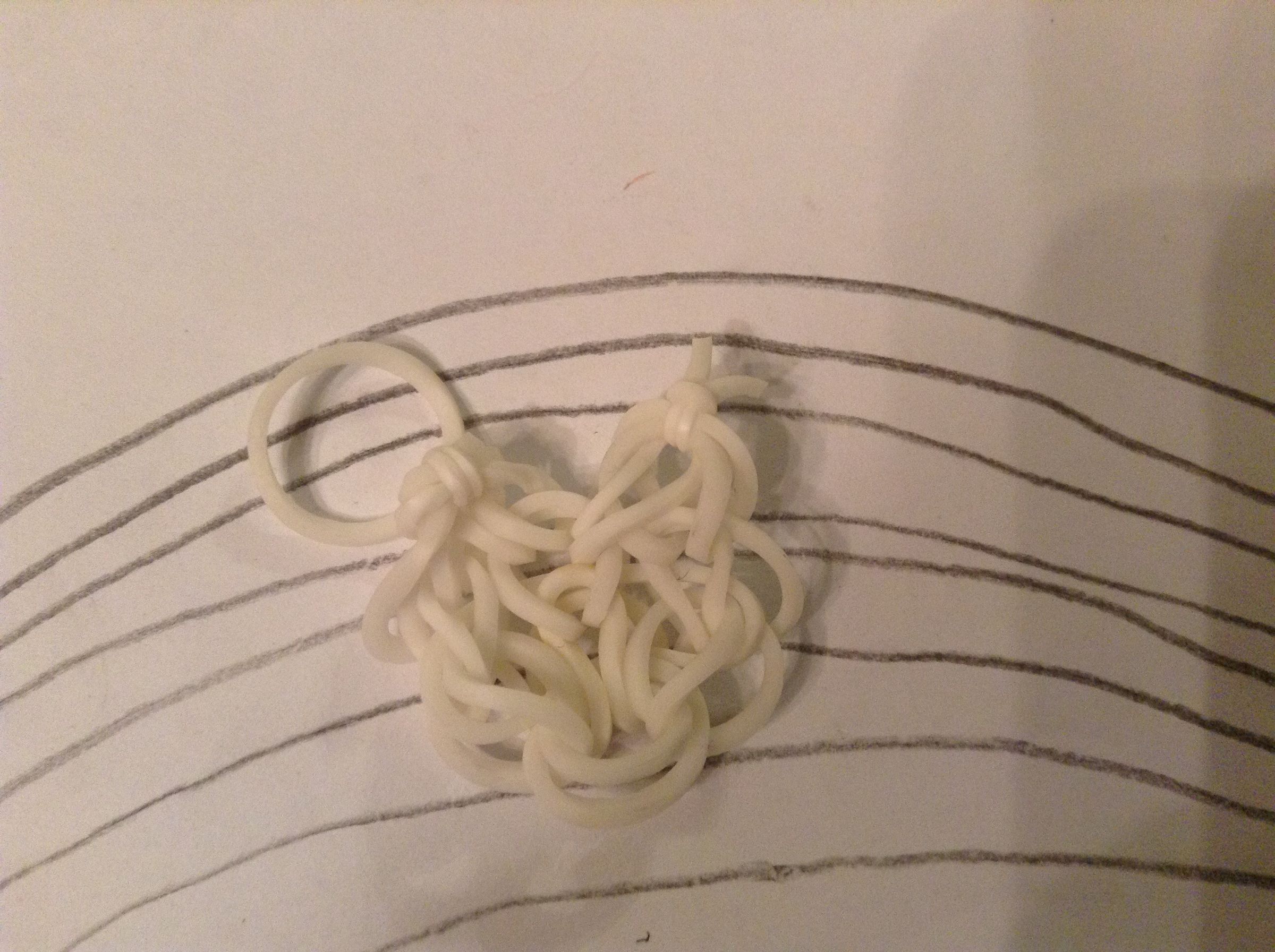 Rainbow Loom Heart Charm : 7 Steps - Instructables