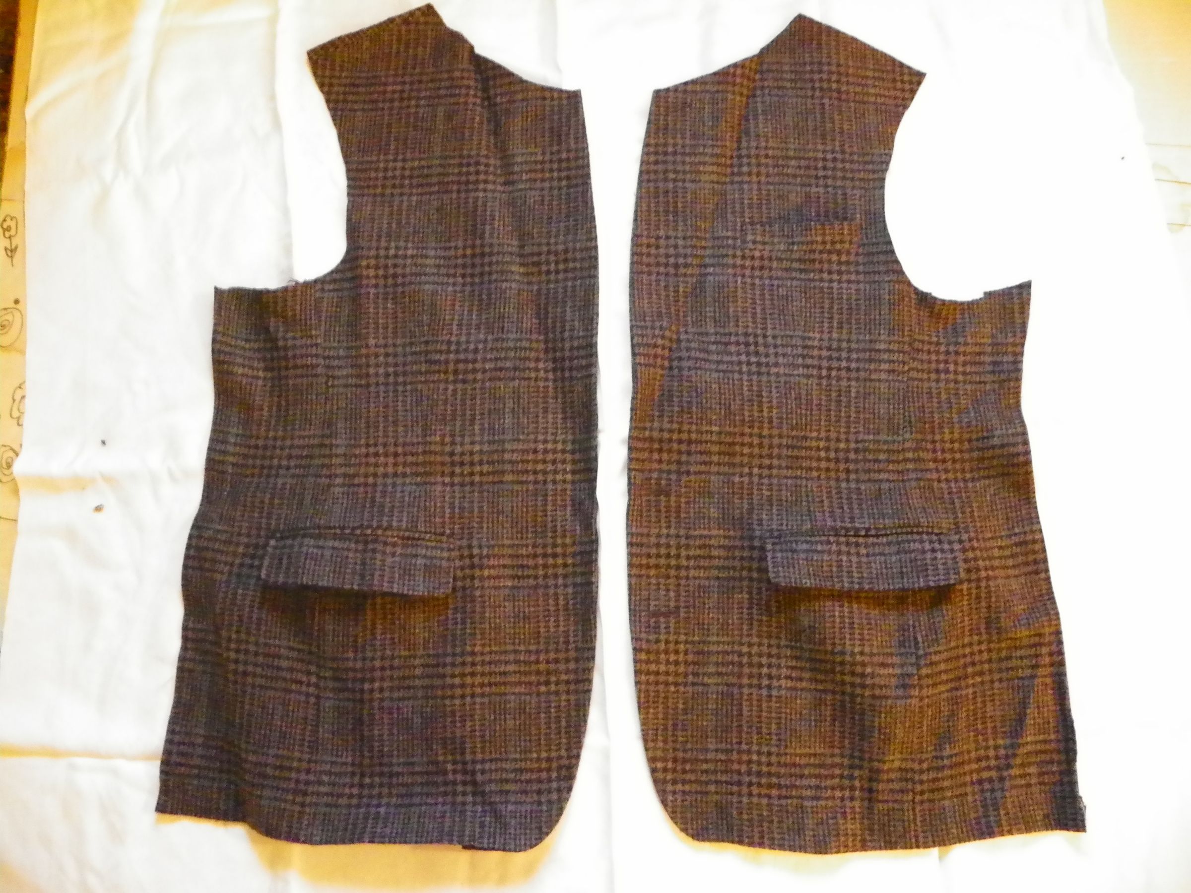 Vest From an Old Wool Suit Coat : 14 Steps (with Pictures) - Instructables