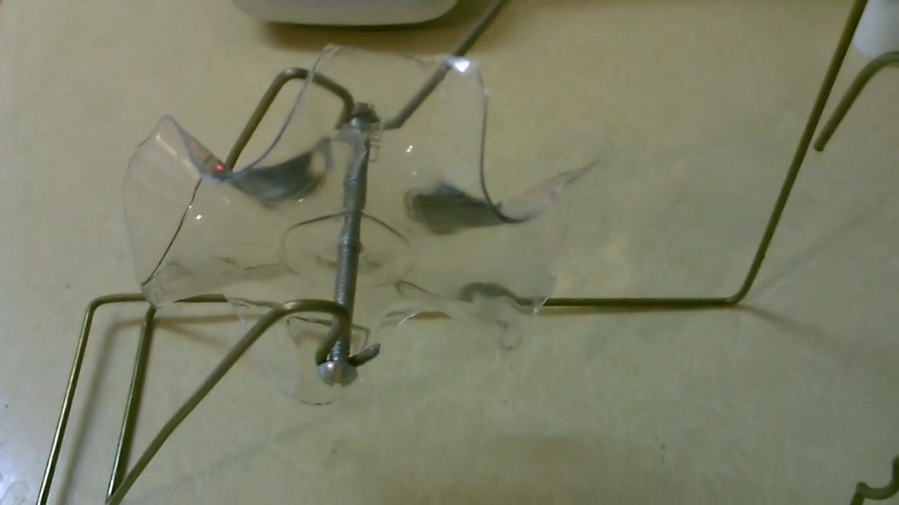 How to Make a Waterwheel - Simple Micro-Hydro (using a Bottle, Metal ...