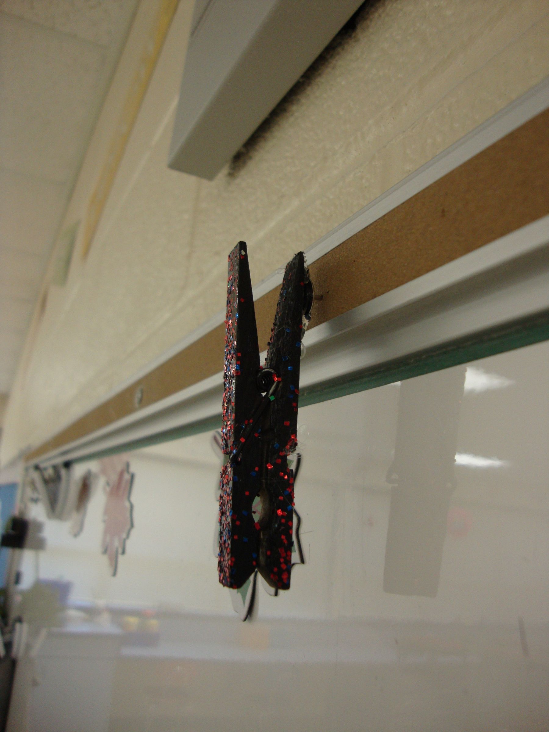 Simple & Effective Art Work Hanger : 7 Steps - Instructables