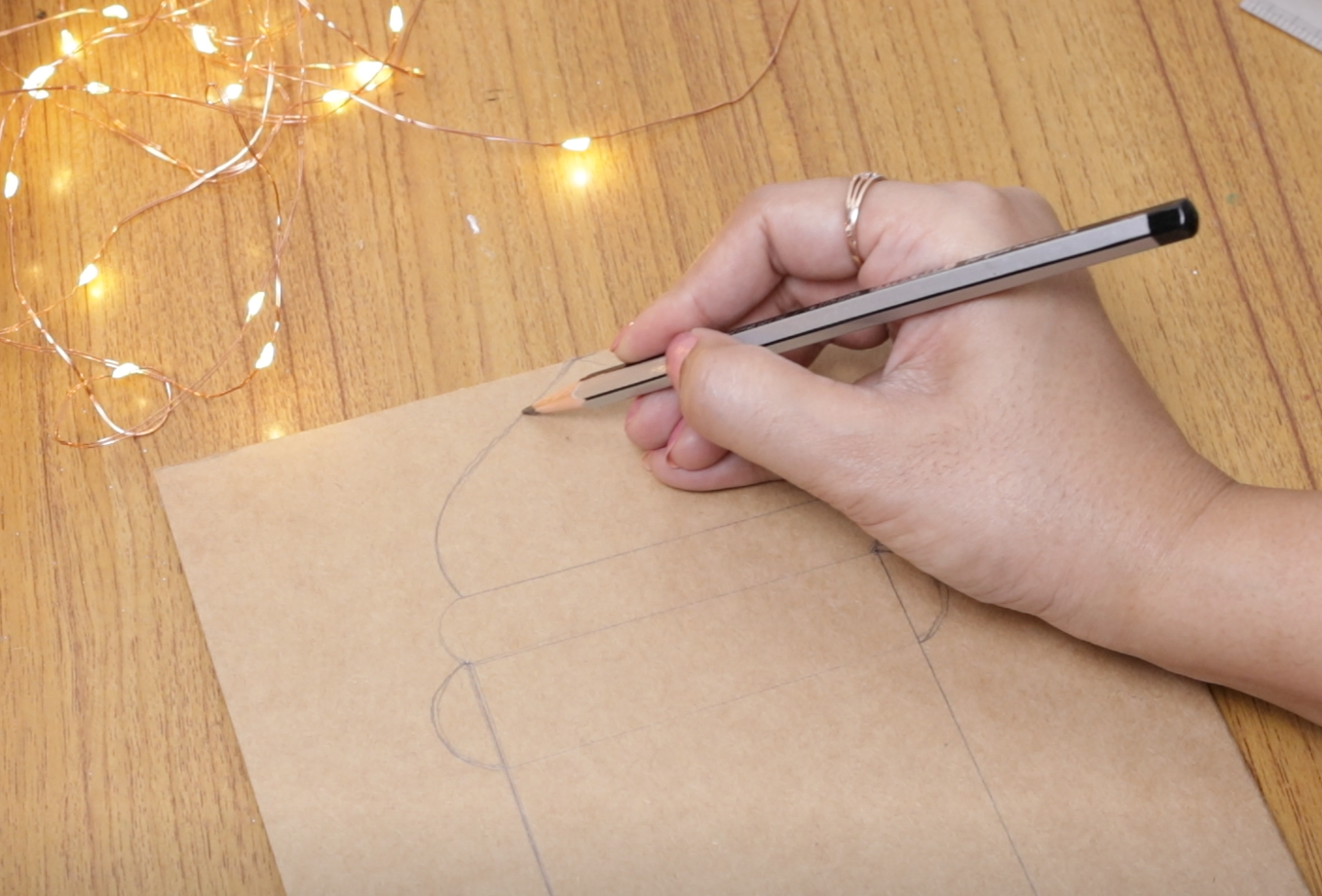 DIY Cardboard Wall Hanging : 20 Steps (with Pictures) - Instructables