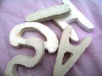 Styrofoam Letters : 4 Steps - Instructables