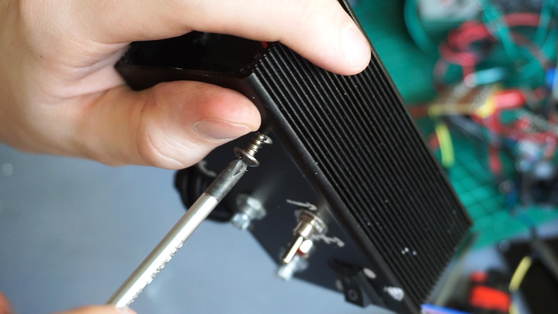 How to Motorize a Camera Slider (Battery Powered) : 11 Steps (with ...