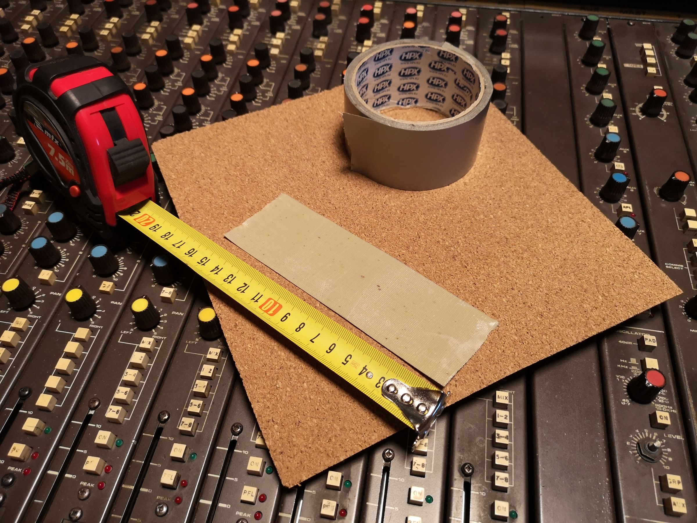 Non-Sticky (Reusable) Tape Cable Ties : 6 Steps - Instructables